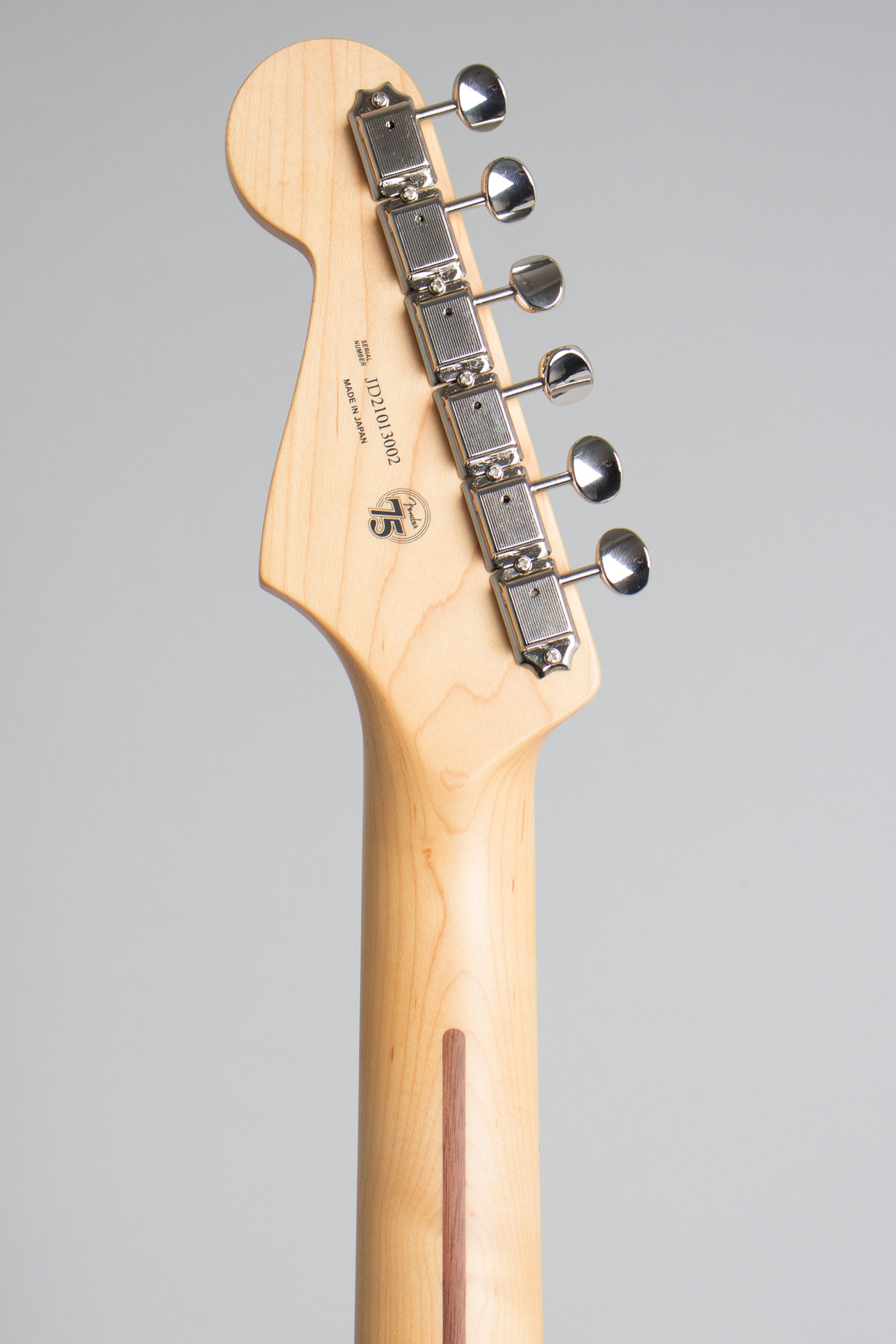 Fender Stratocaster Hybrid II Solid Body Electric Guitar (2021) | RetroFret