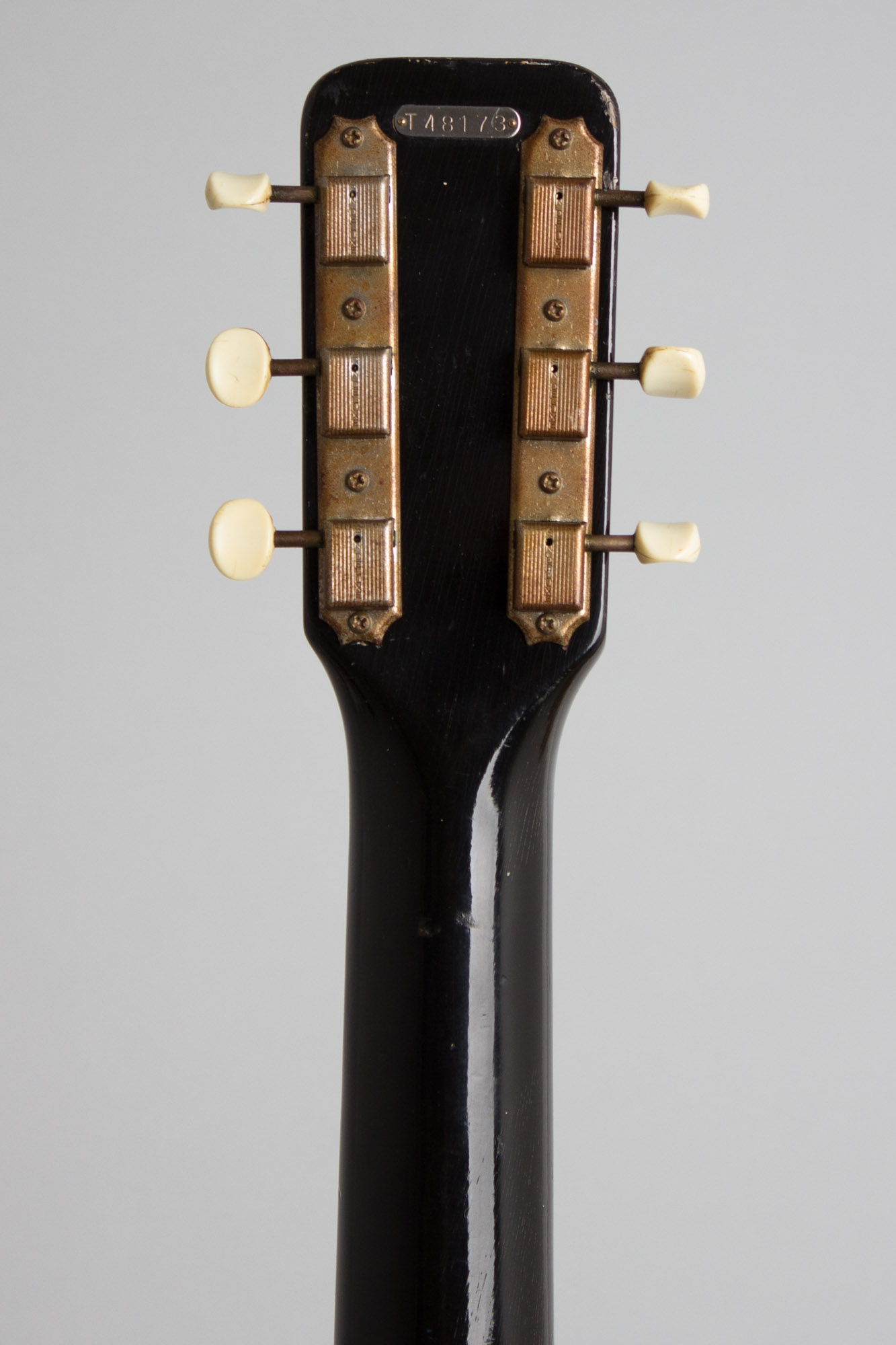 Supro Super Single Model 1507 Solid Body Electric Guitar (1960) | RetroFret