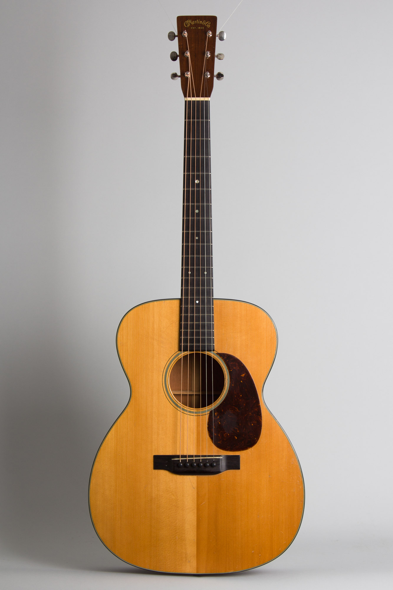 C. F. Martin 000-18 Flat Top Acoustic Guitar (1938) | RetroFret