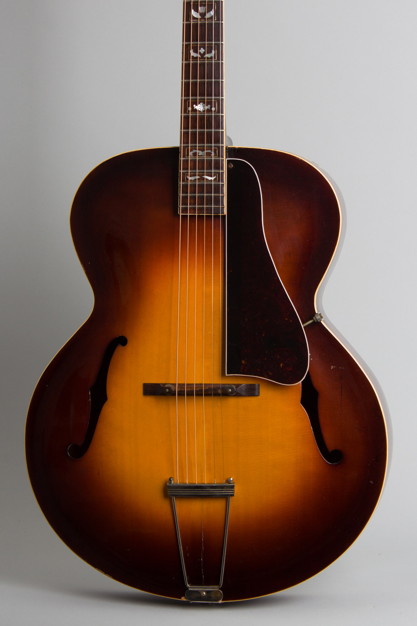 Gibson L-7 Arch Top Acoustic Guitar (1937) | RetroFret