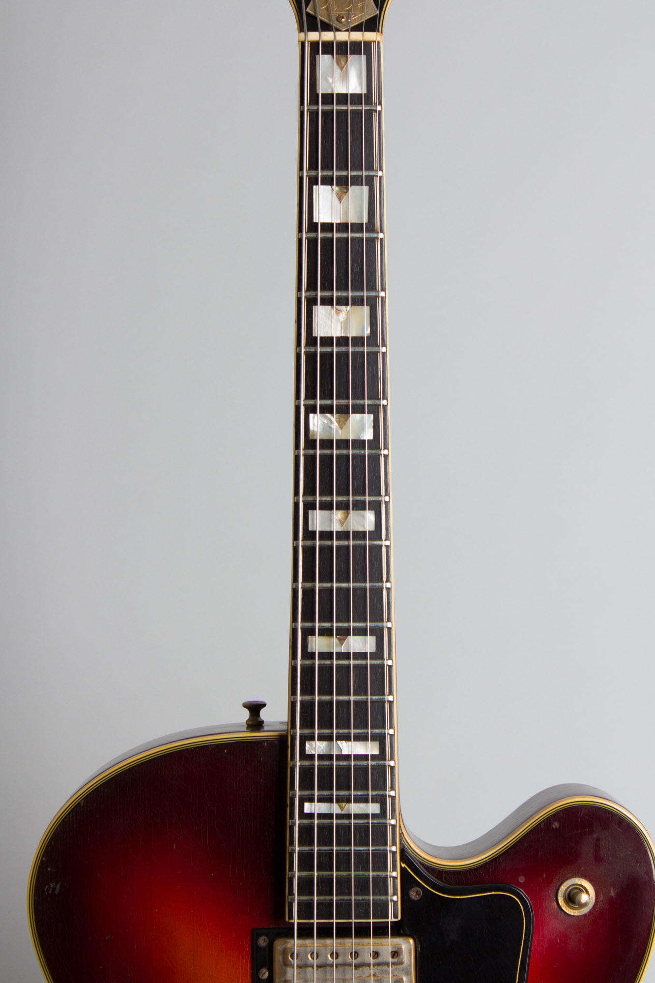Guild X-500 Stuart Arch Top Hollow Body Electric Guitar (1964) | RetroFret