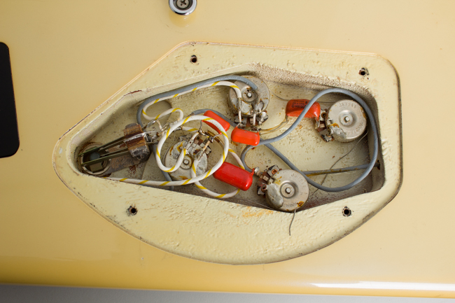 Travis Bean TB-3000 Wedge Solid Body Electric Guitar (1978) | RetroFret