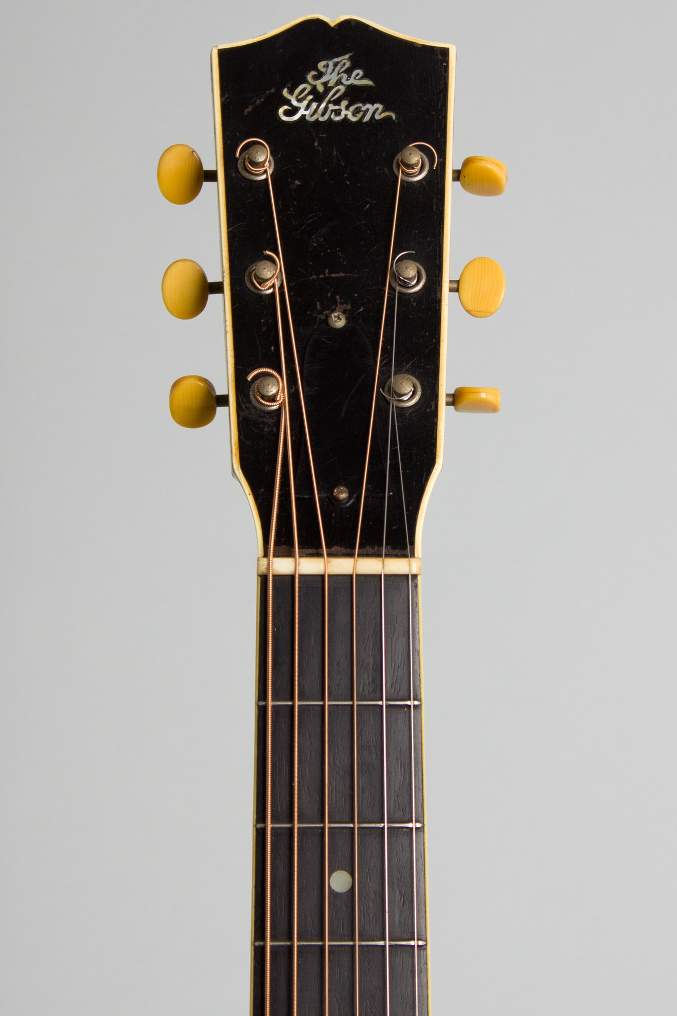 Gibson L-4 Arch Top Acoustic Guitar (1931) | RetroFret