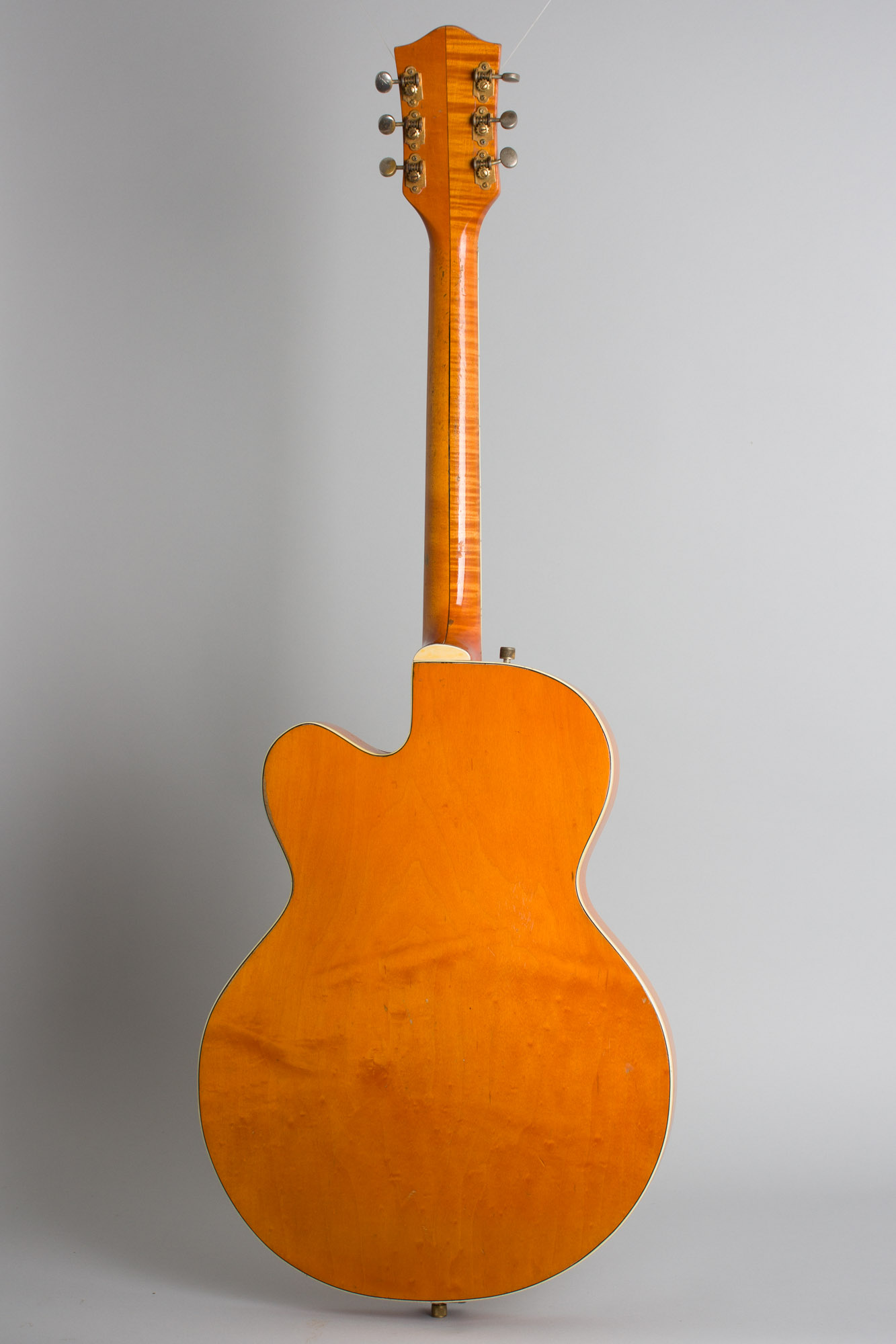 Gretsch Chet Atkins Hollow Body Model 6120 Arch Top Hollow Body ...