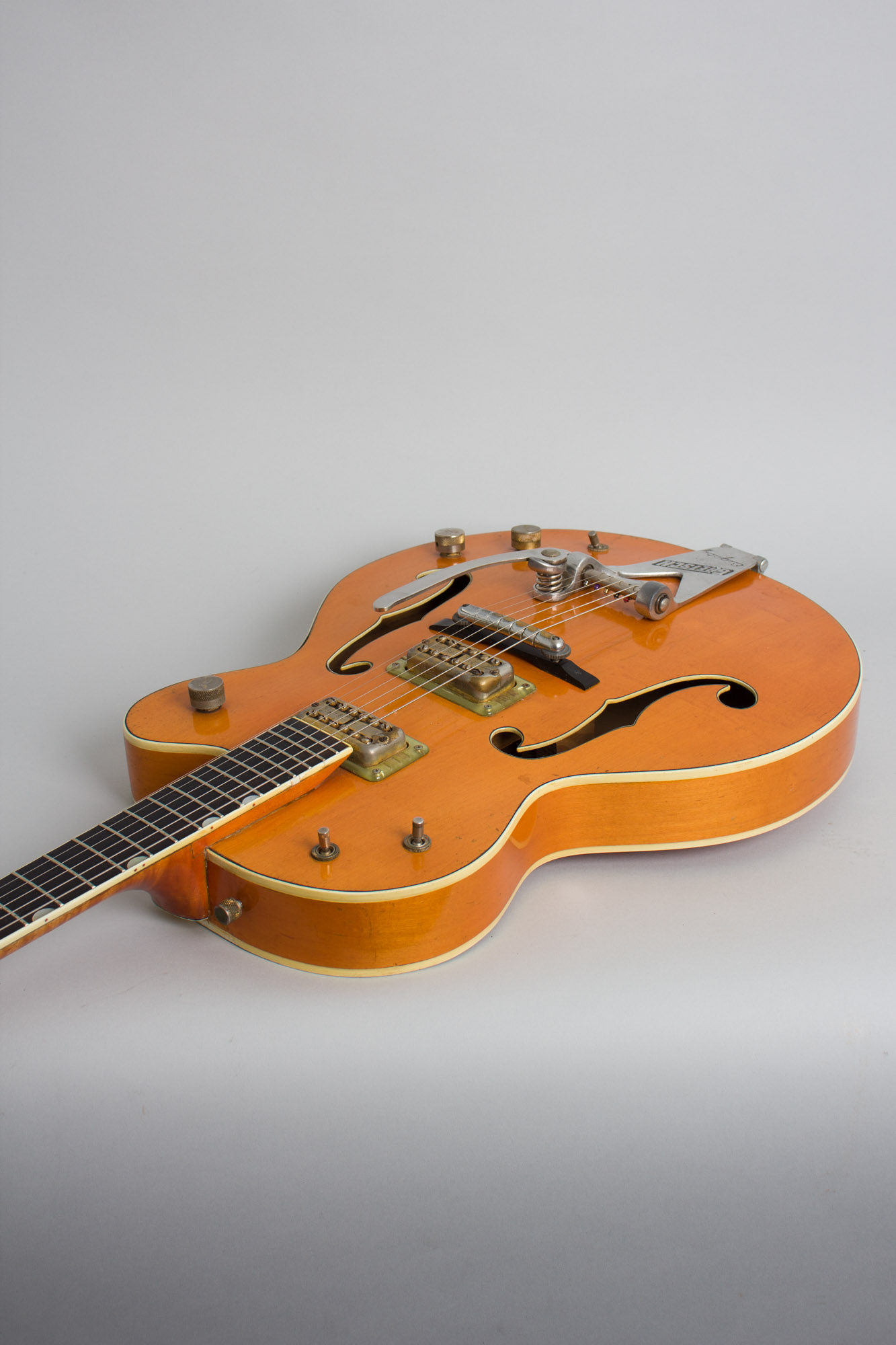 Gretsch Chet Atkins Hollow Body Model 6120 Arch Top Hollow Body ...