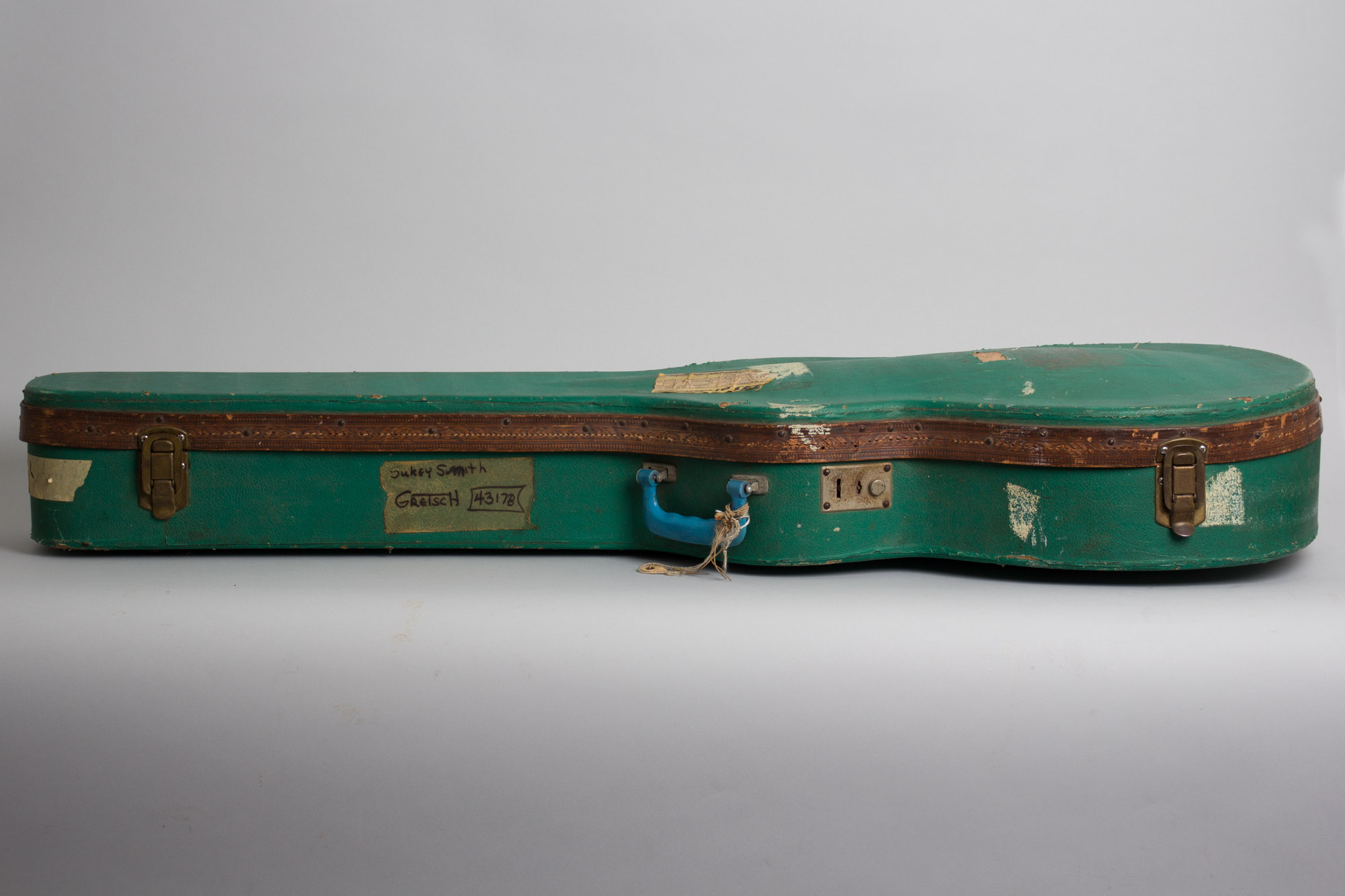 Gretsch Chet Atkins Hollow Body Model 6120 Arch Top Hollow Body ...