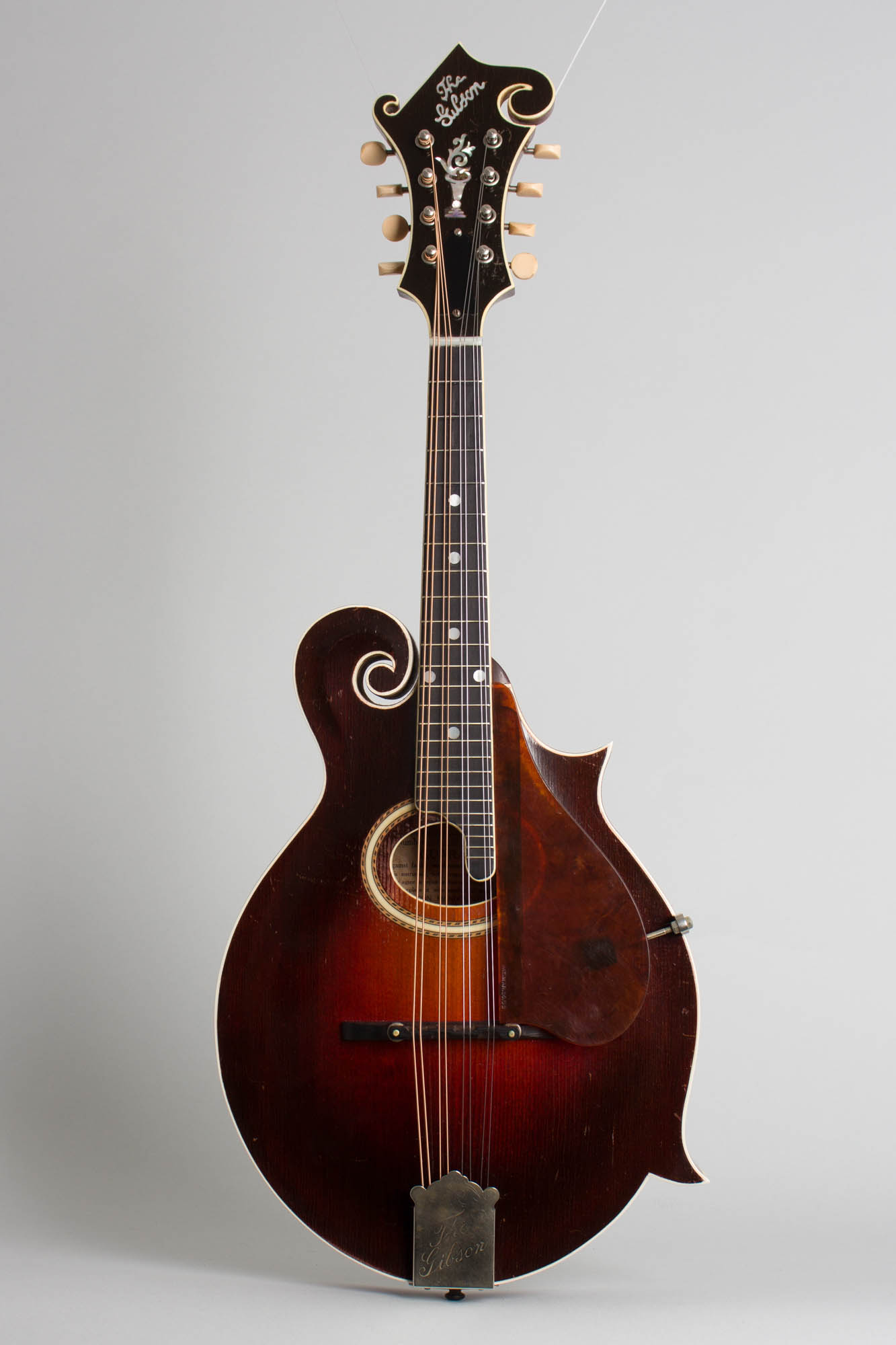 Gibson F-4 Carved Top Mandolin (1927) | RetroFret