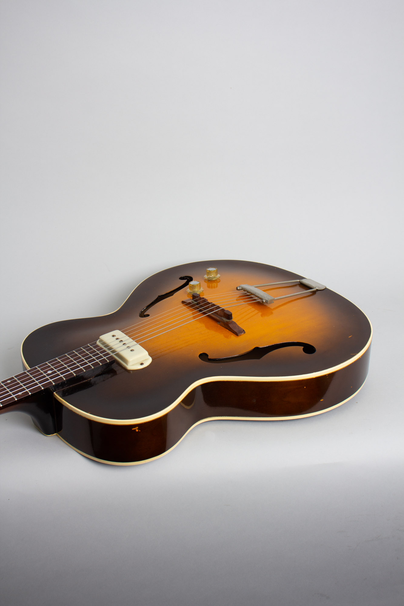 Guild X-50 Arch Top Hollow Body Electric Guitar (1959) | RetroFret