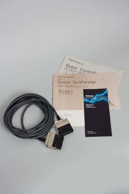 Roland GR-300 Polyphonic Guitar Synthesizer with G-808 Solid Body ...