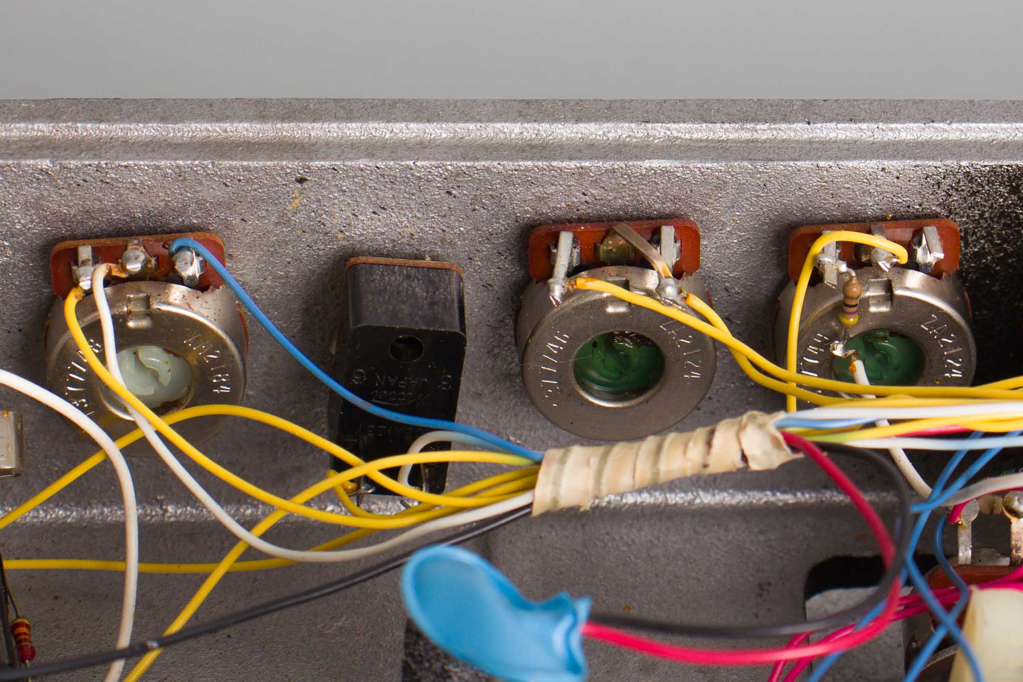 Queen Triggered Wah with Original Box Wah-Wah Pedal Effect, made by ...