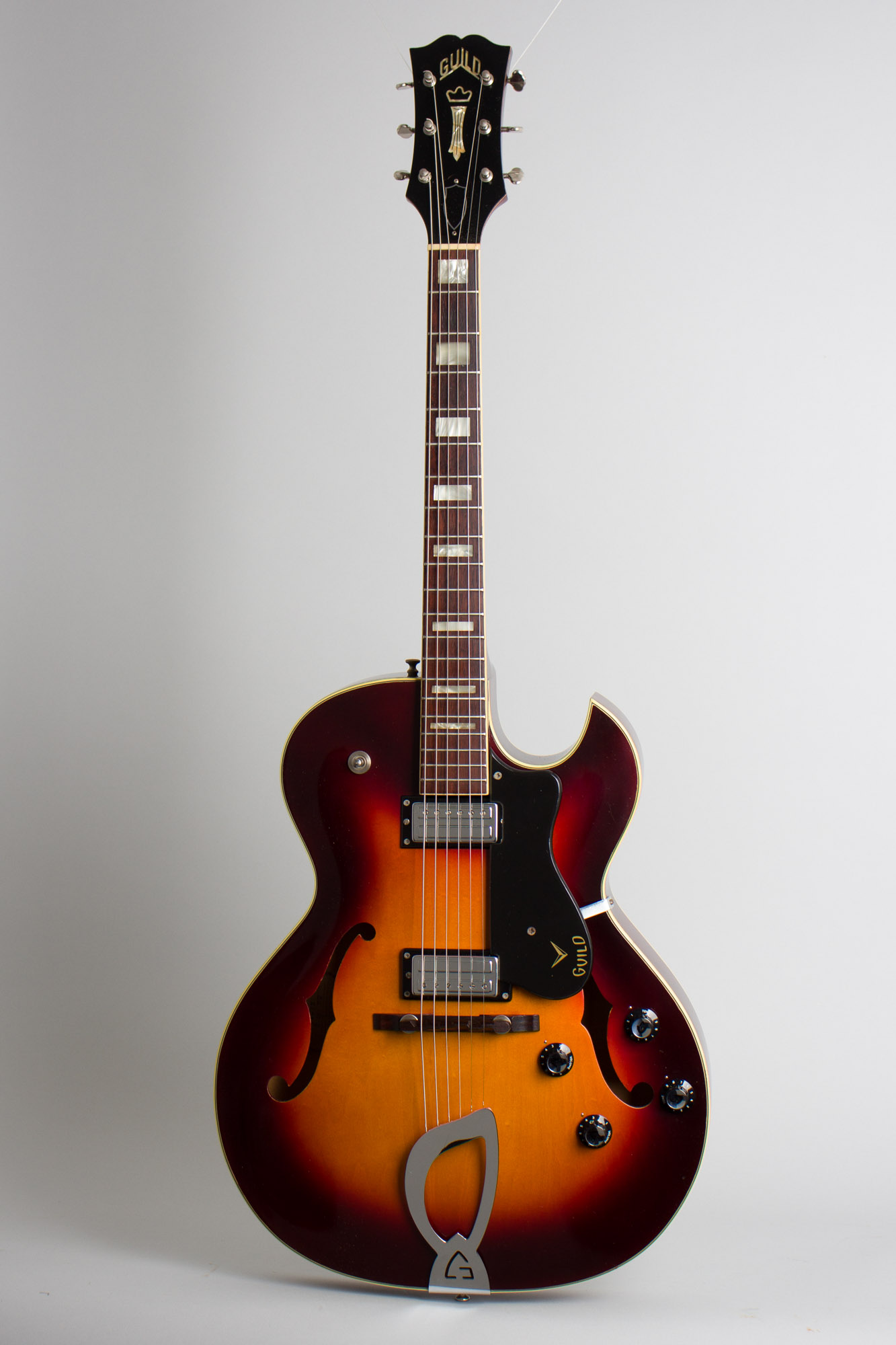 Guild CE-100-D Arch Top Hollow Body Electric Guitar (1963) | RetroFret