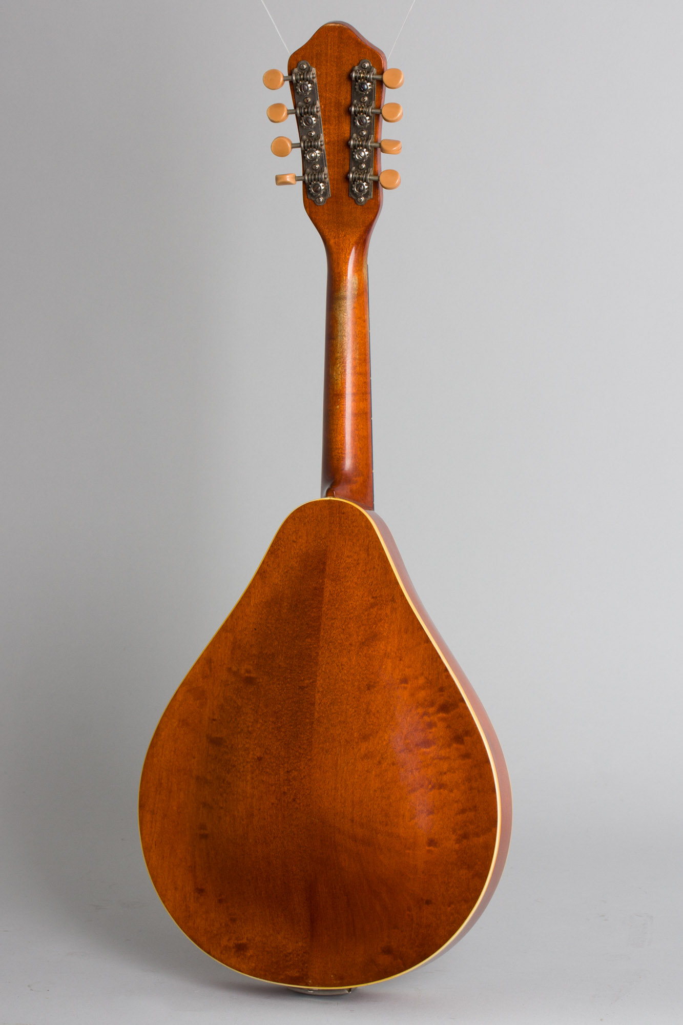 C. F. Martin 2-15 Carved Top Mandolin (1949) | RetroFret