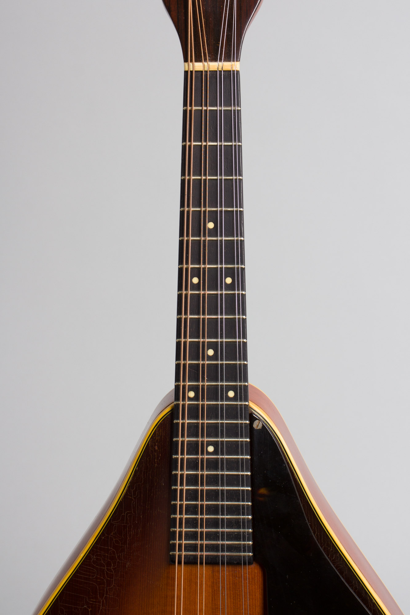 C. F. Martin 2-15 Carved Top Mandolin (1949) | RetroFret