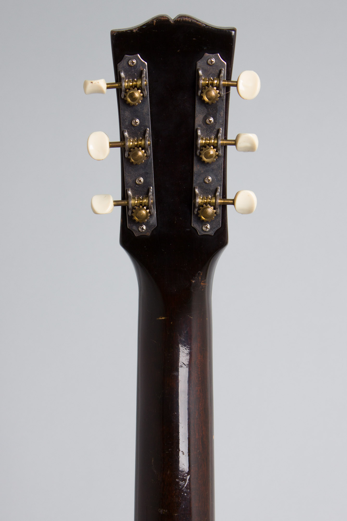 Gibson J-45 Banner Flat Top Acoustic Guitar (1944) | RetroFret