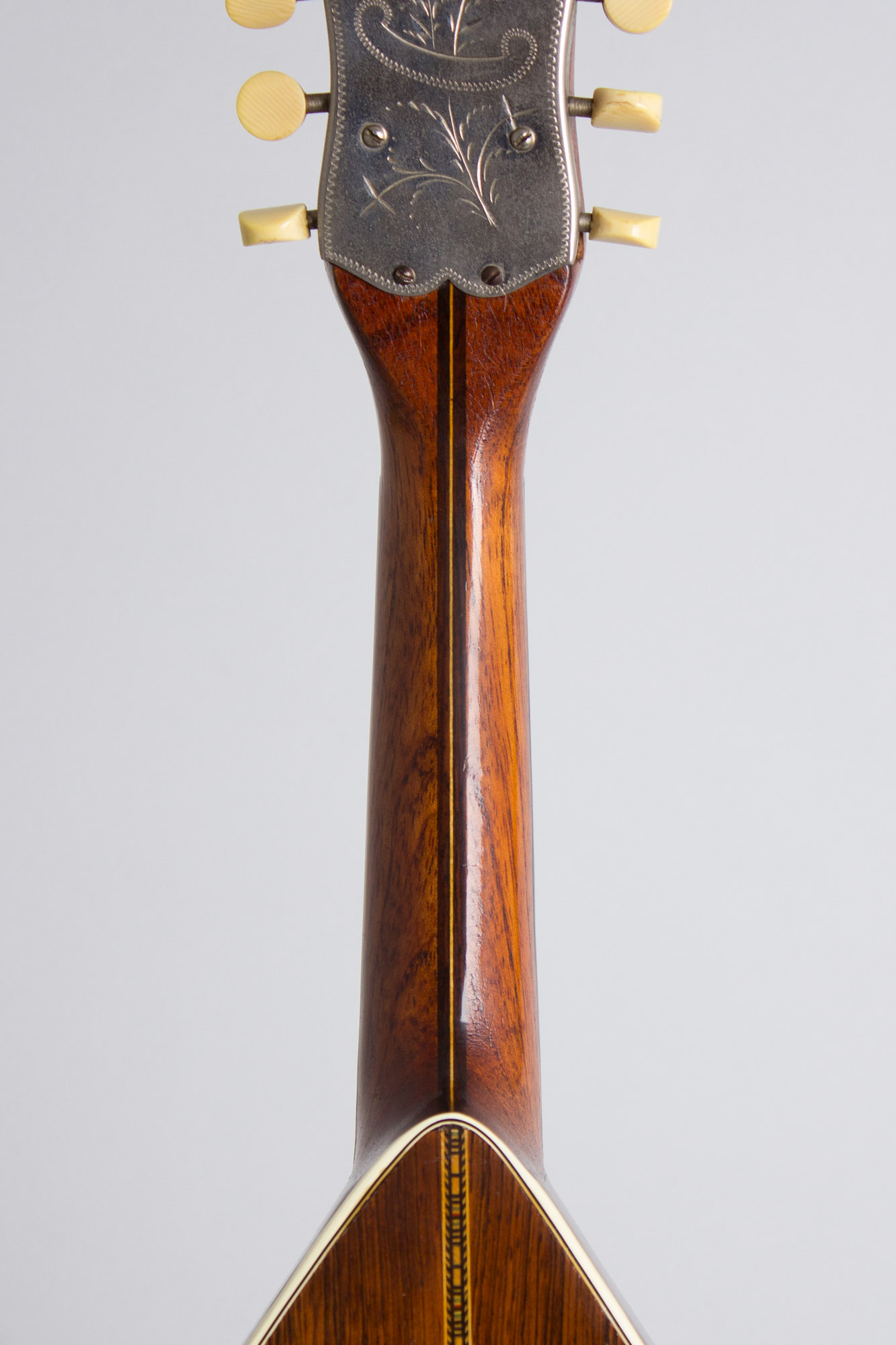 Maurer Flat Back, Bent Top Mandolin, made by Larson Brothers (1922 ...