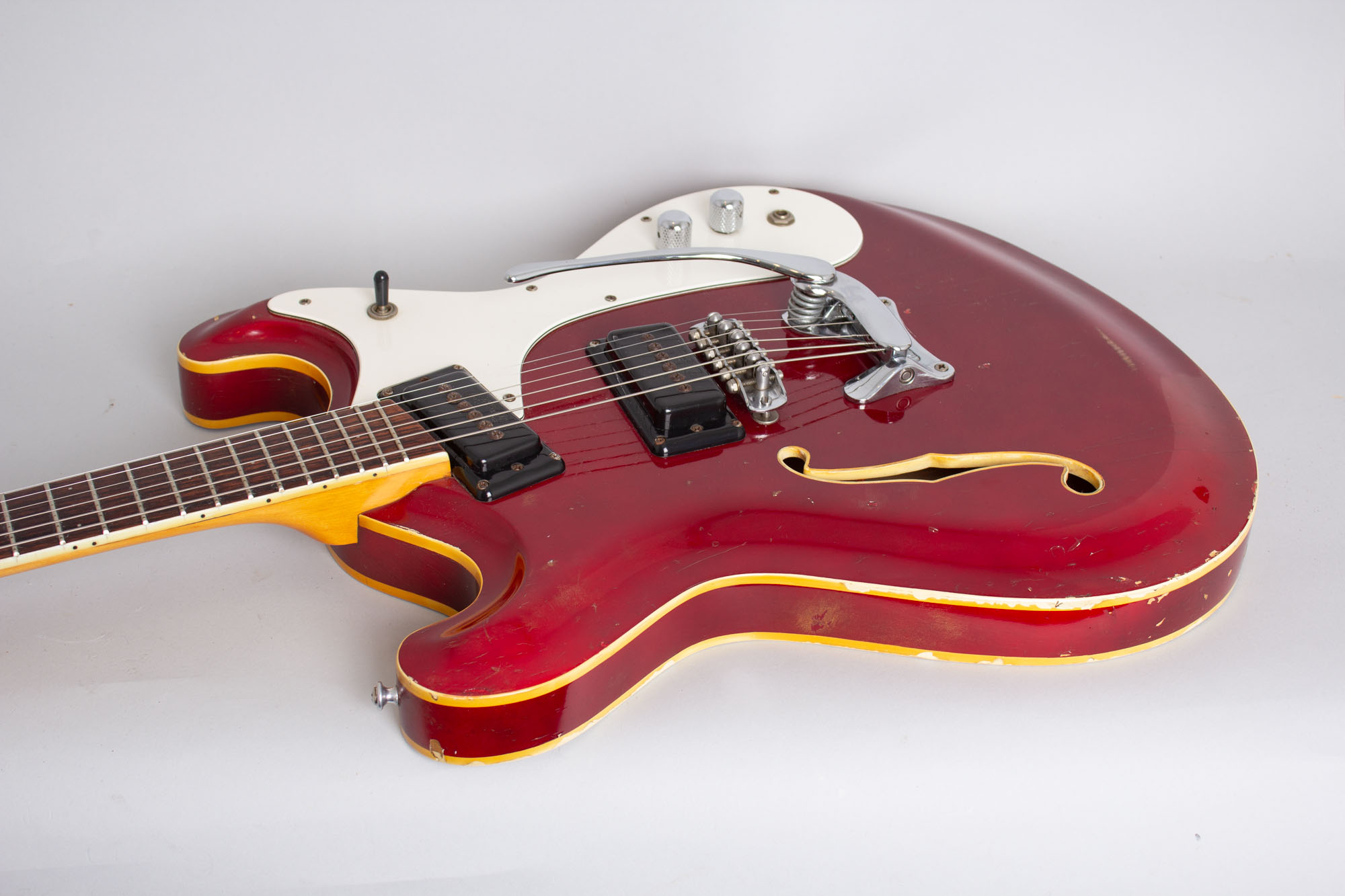 Mosrite Combo Mark I Model Thinline Hollow Body Electric Guitar (1968 ...