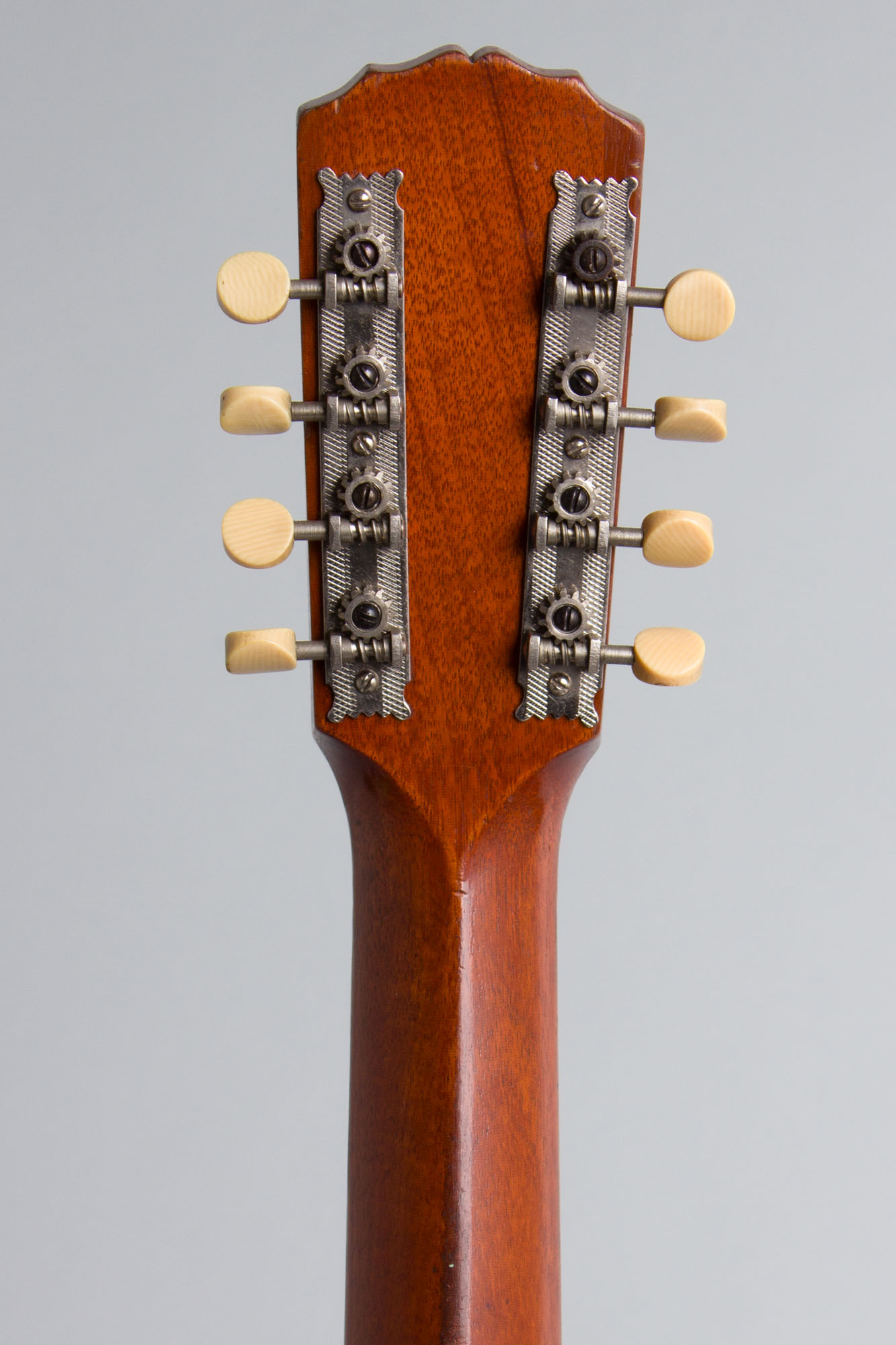 Gibson K-1 Carved Top Mandocello (1921) | RetroFret