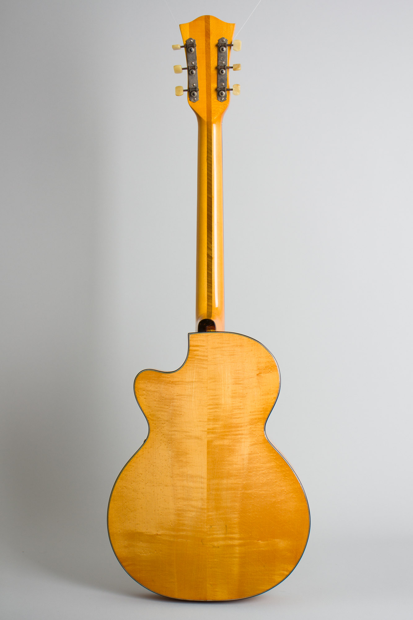 Hofner Club 40 Arch Top Hollow Body Electric Guitar (1960) | RetroFret