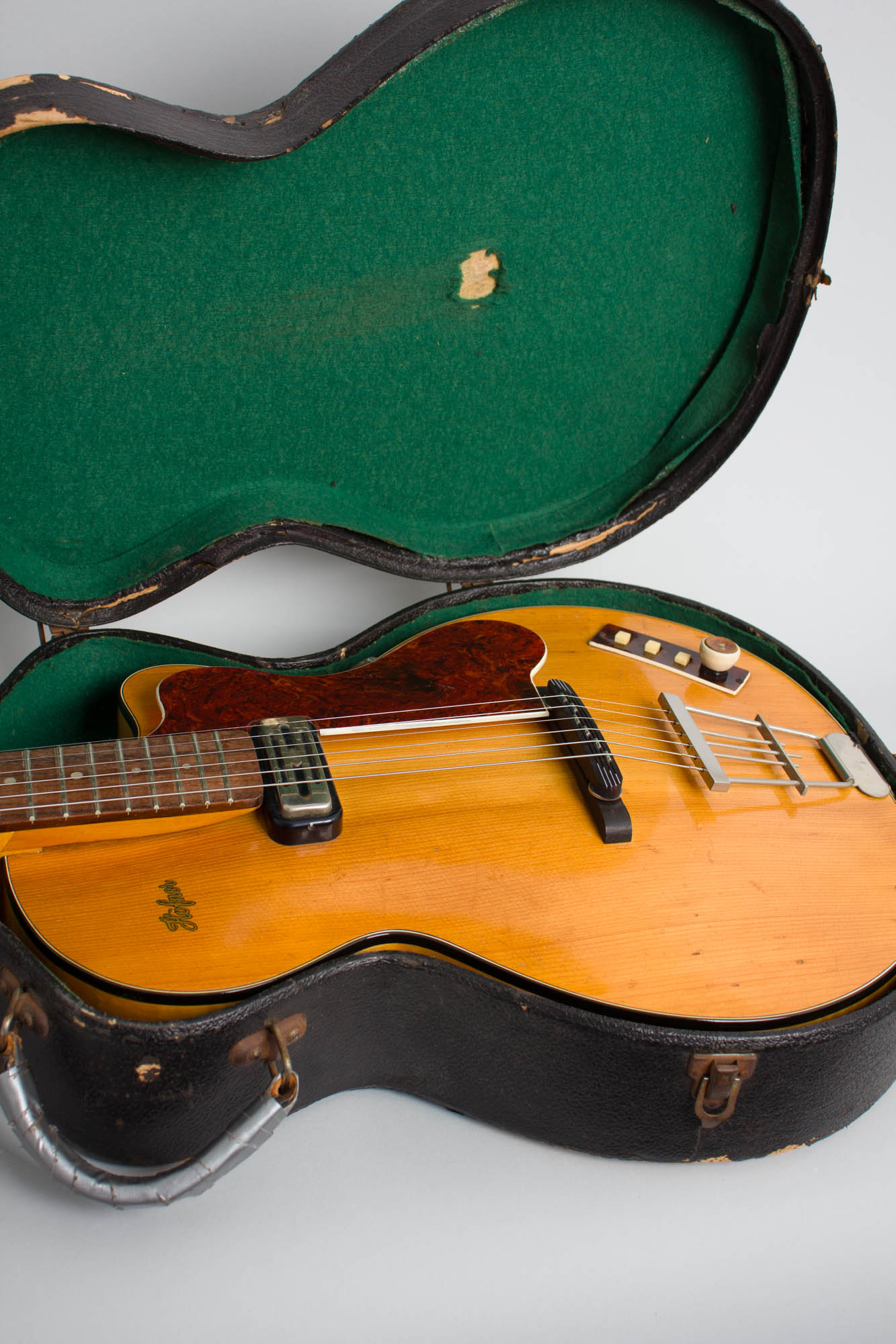 Hofner Club 40 Arch Top Hollow Body Electric Guitar (1960) | RetroFret