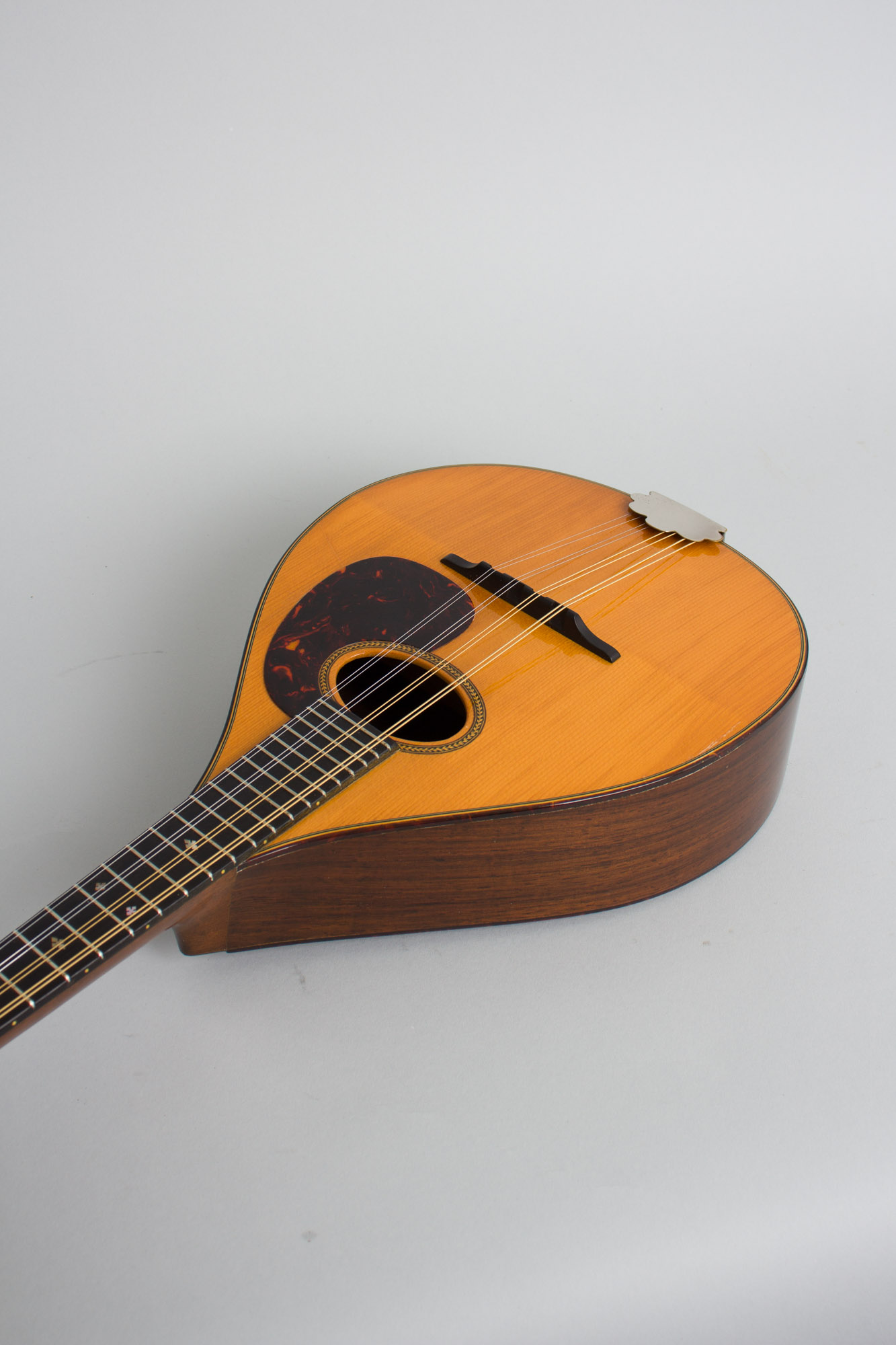 C. F. Martin Style B Flat Back Mandolin (1942) | RetroFret