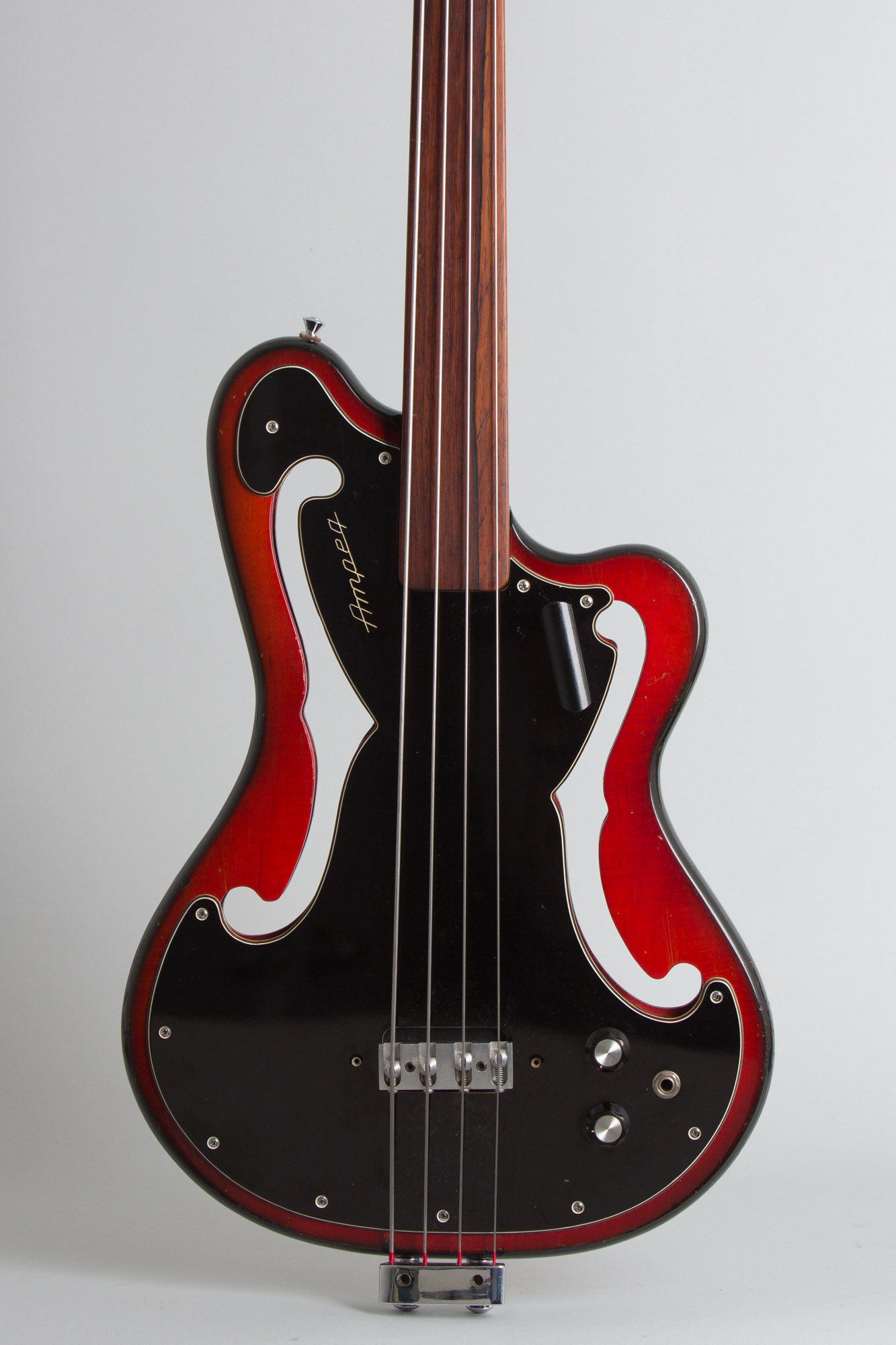 Ampeg AUB-1 Electric Bass Guitar (1967) | RetroFret