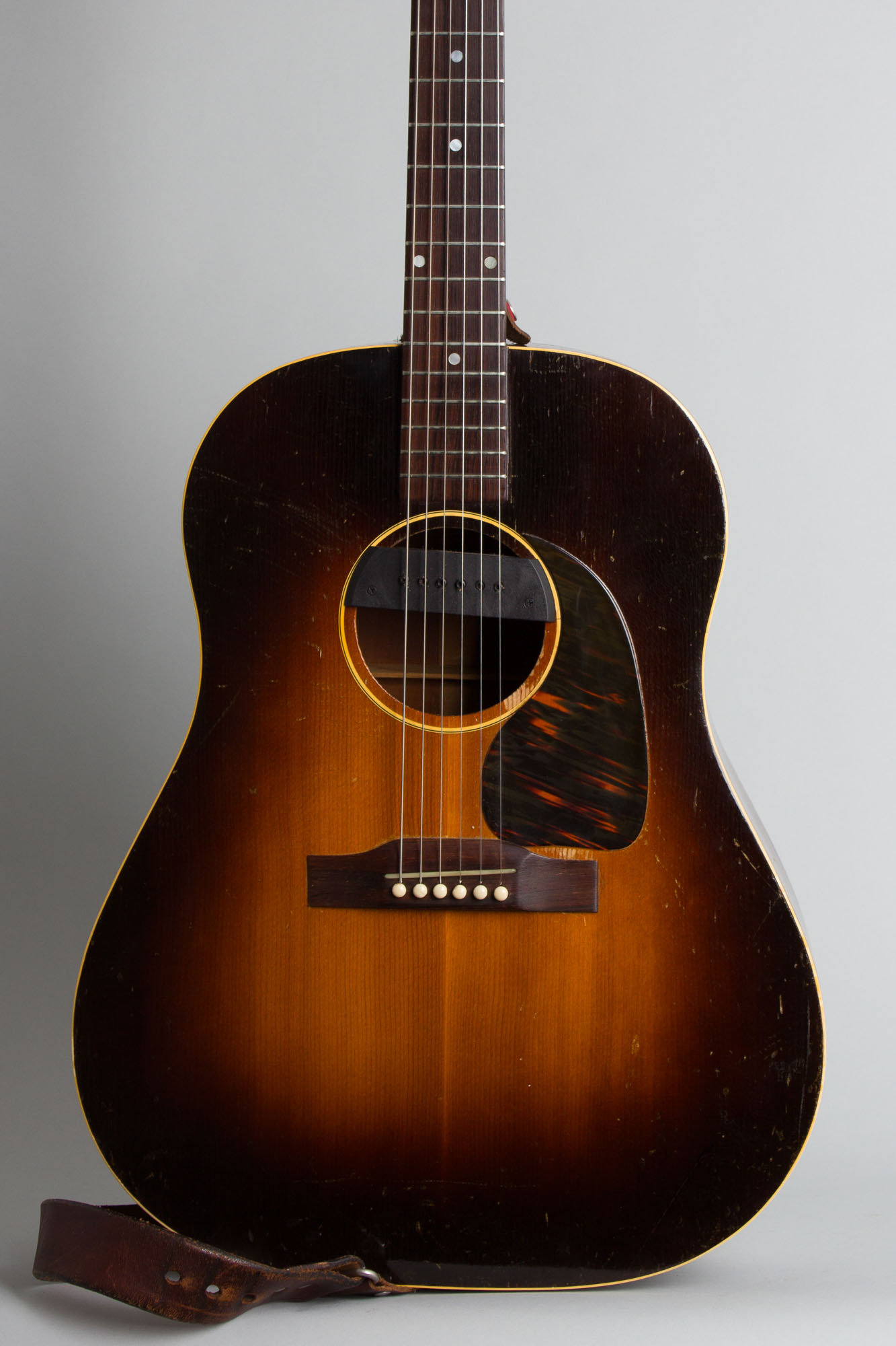 Gibson J-45 Banner Owned and Used by Jeff Tweedy of Wilco Flat Top ...
