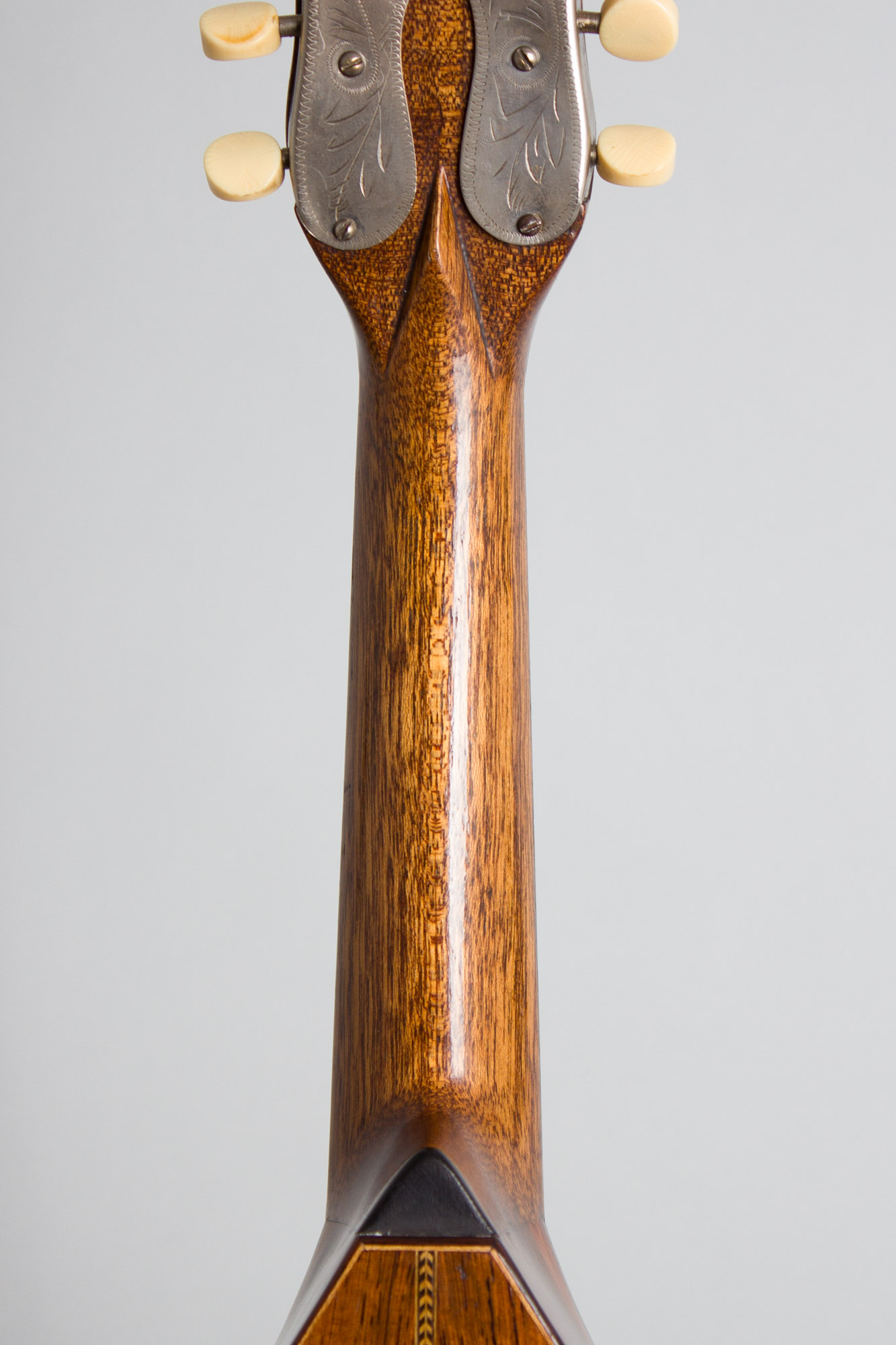 C. F. Martin Style B Flat Back Mandolin (1920) | RetroFret