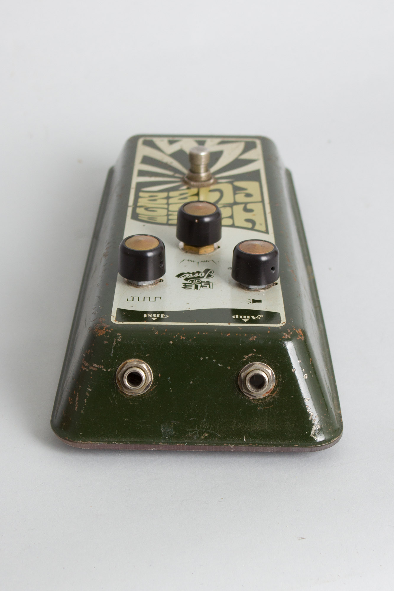 Isle of Tone Haze 69 Fuzz Fuzz Effect (2021) | RetroFret