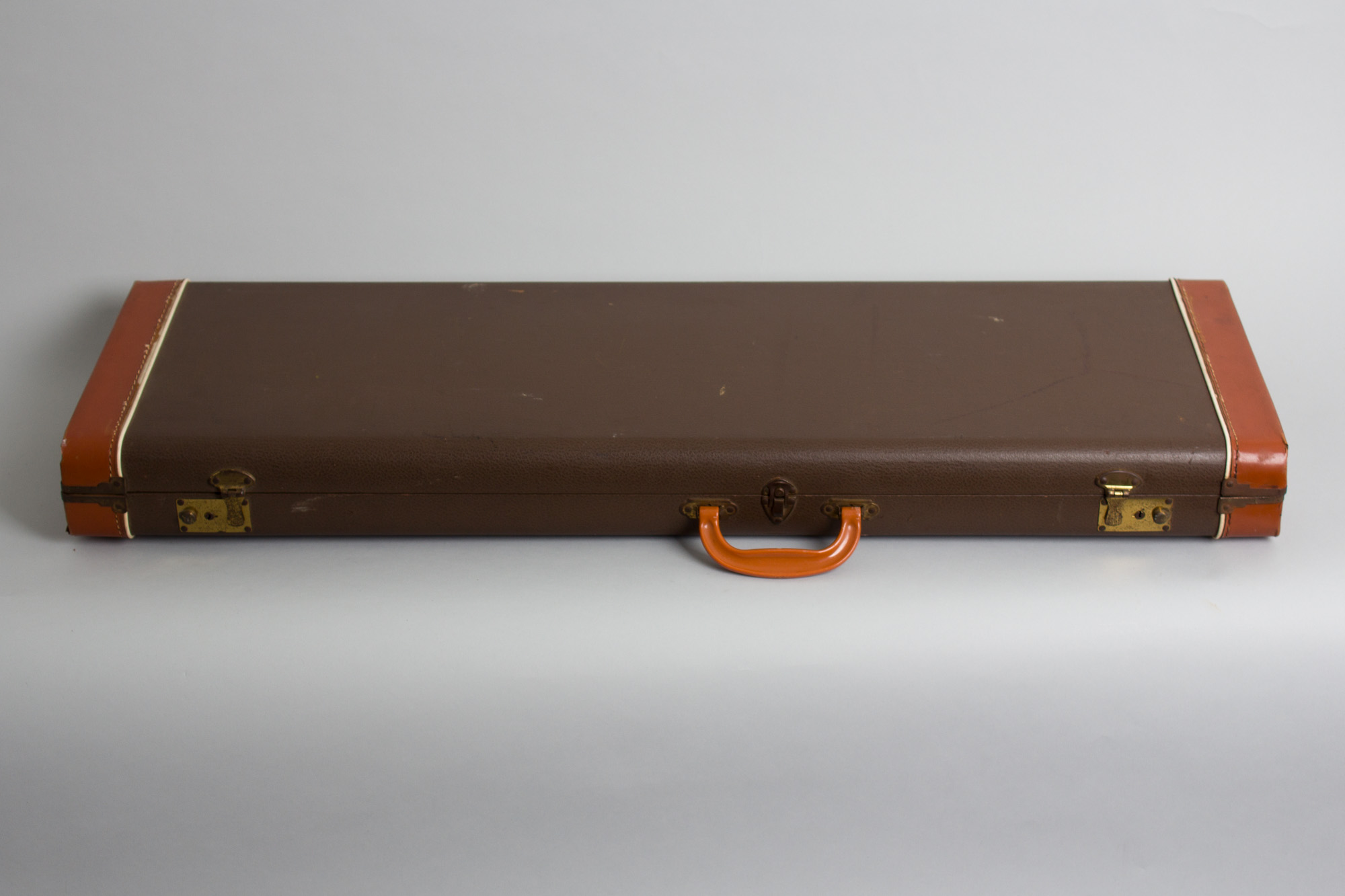 Magnatone Mark III Deluxe Solid Body Electric Guitar (1957) | RetroFret