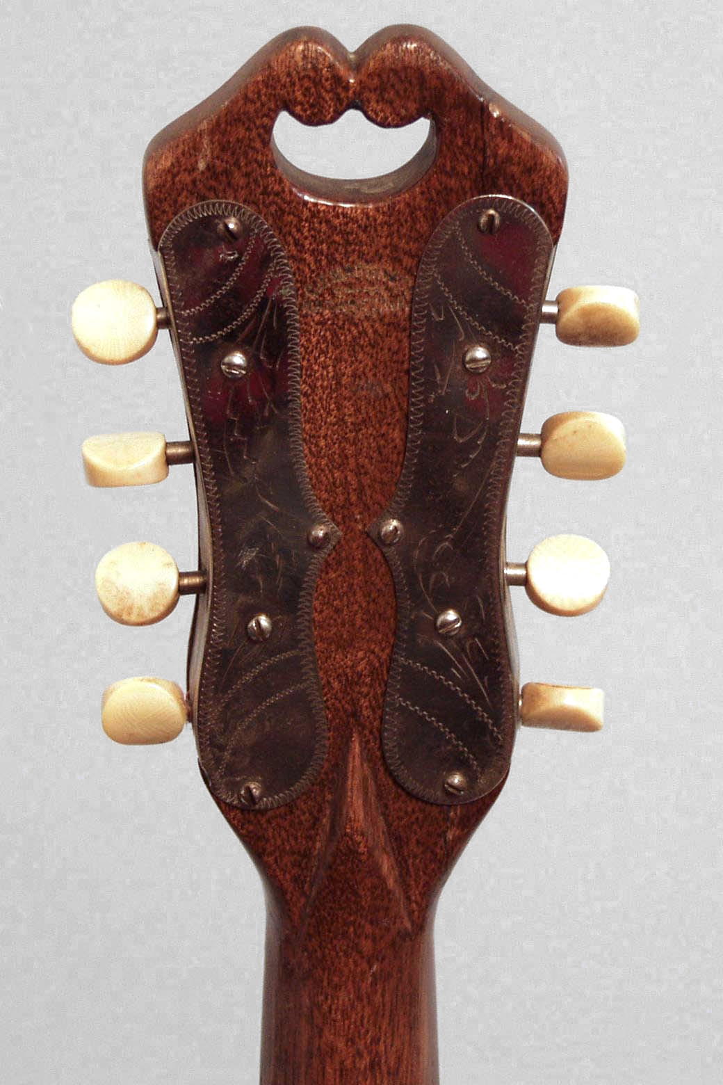 C. F. Martin Model B Flat Back, Bent Top Mandolin (1920) | RetroFret