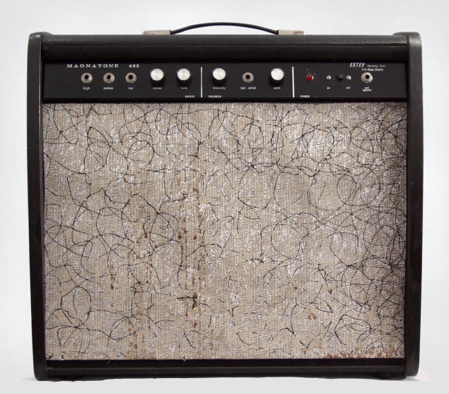 Magnatone Model 422 Tube Amplifier, c. 1966 | RetroFret