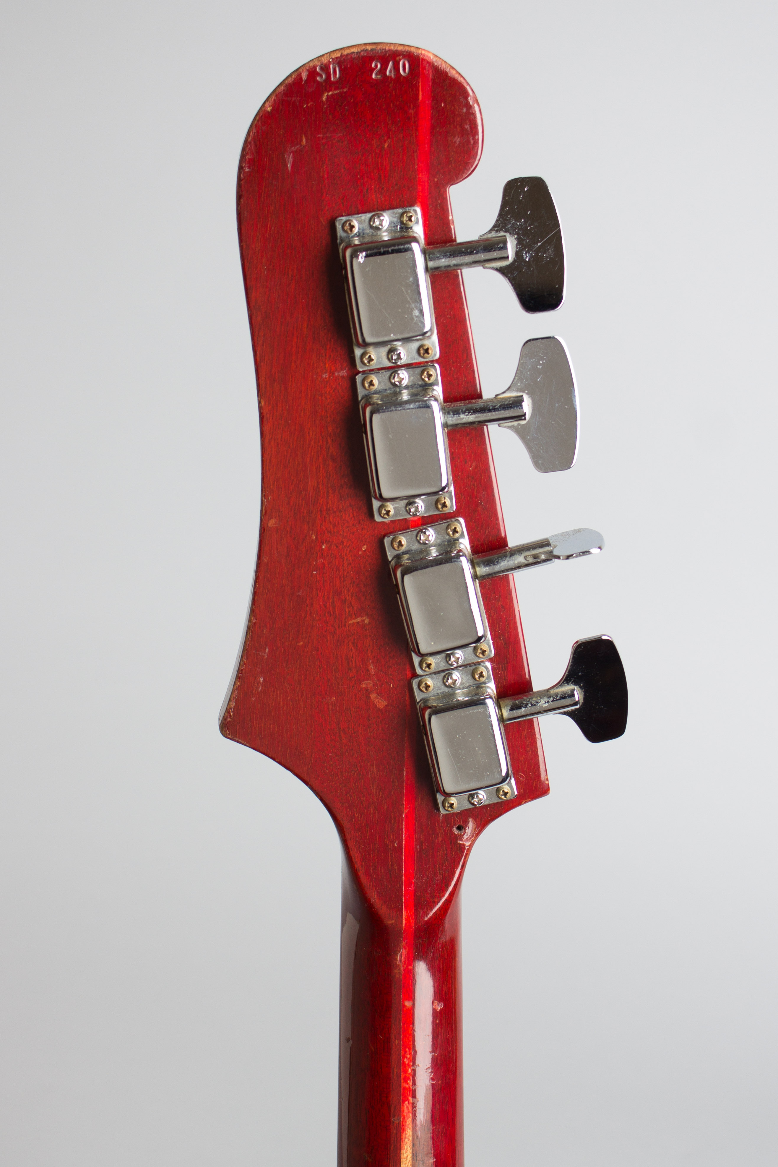 Guild Jet Star Solid Body Electric Bass Guitar (1966) | RetroFret