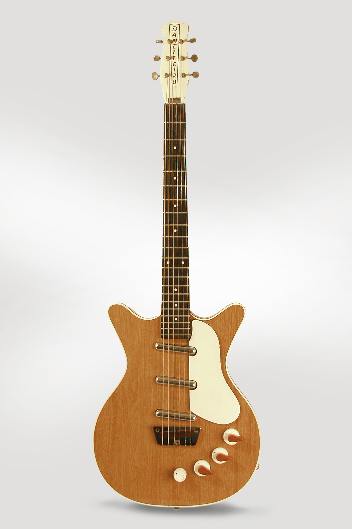 Danelectro Deluxe Model #6038 Semi-Hollow Body Electric Guitar (1960 ...