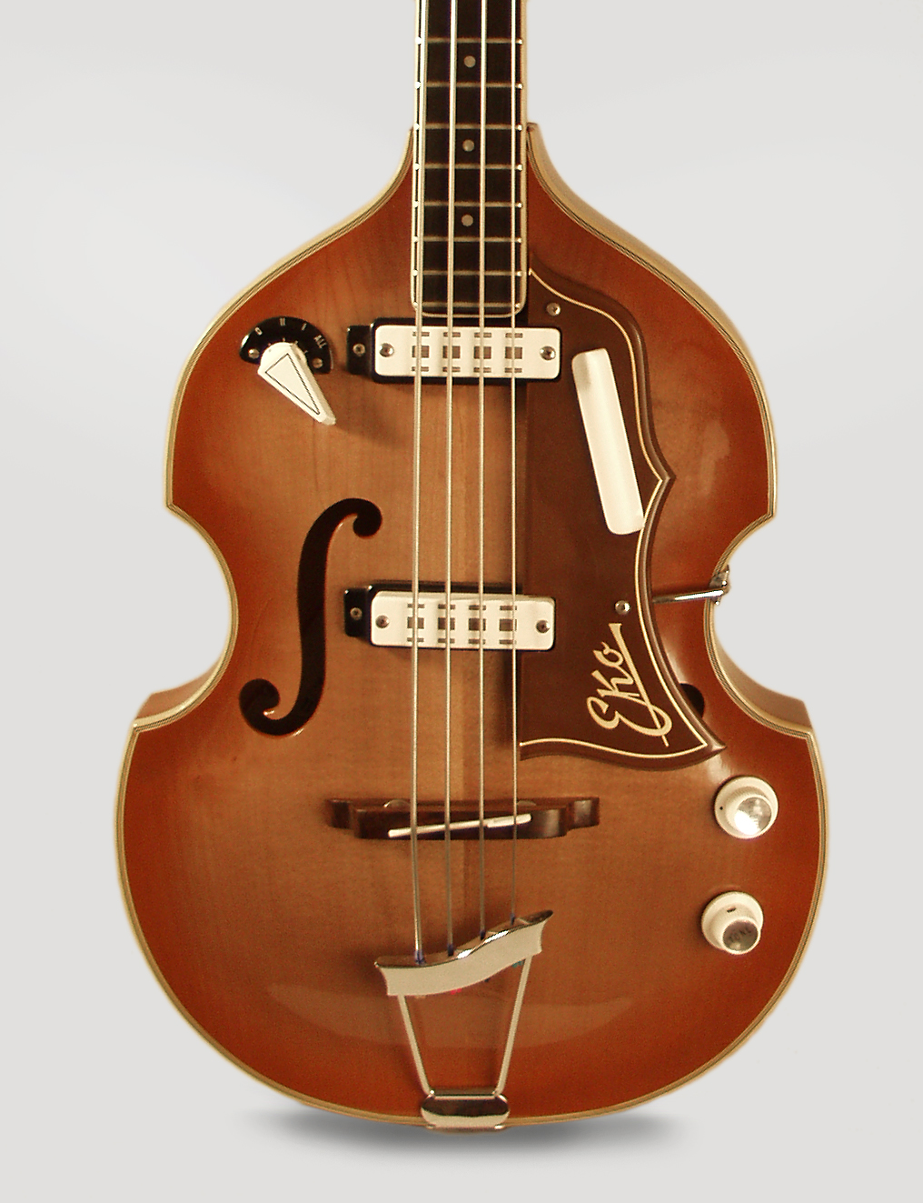Eko Model 995 Violin Bass Electric Bass Guitar (1965) | RetroFret