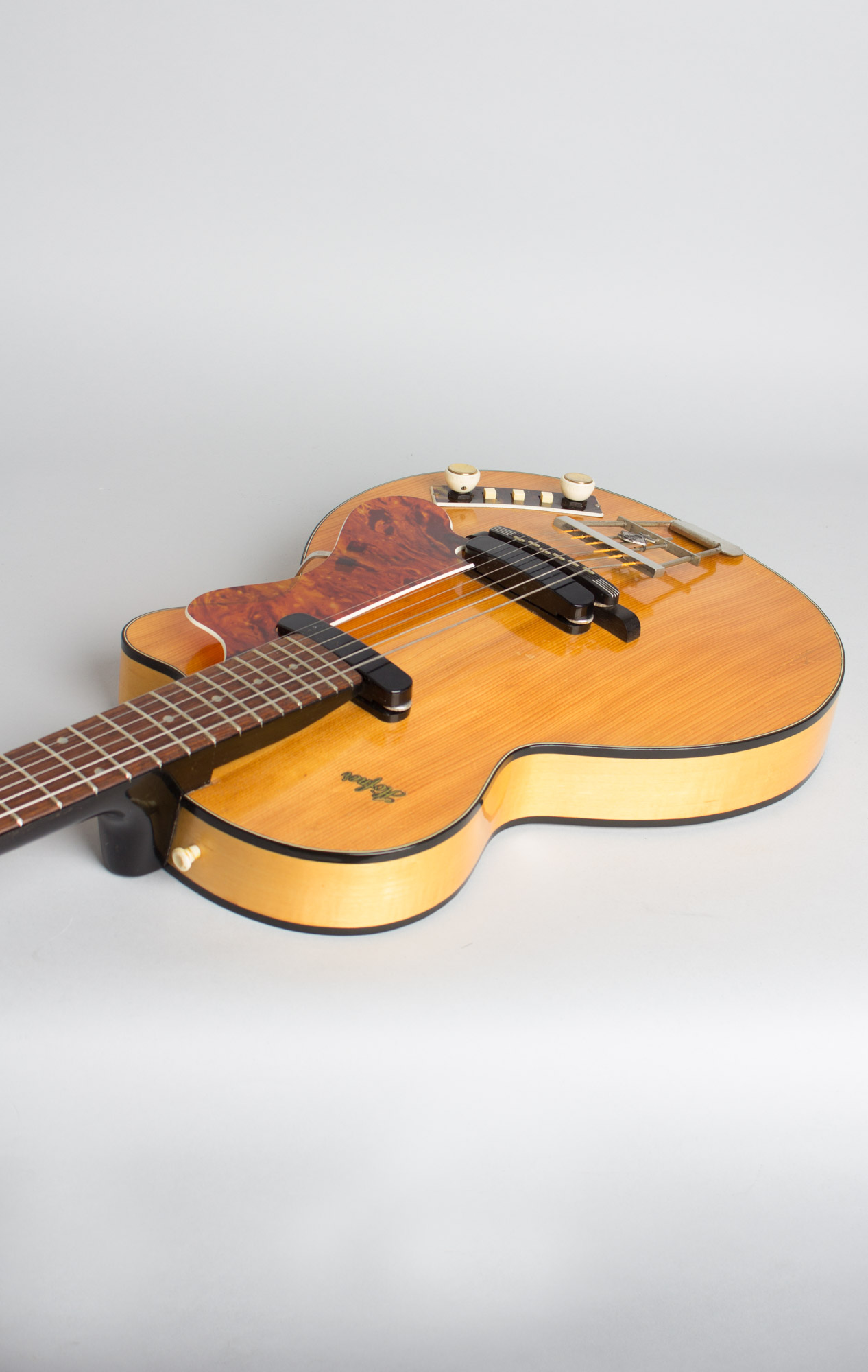 Hofner Club 50 Arch Top Hollow Body Electric Guitar , c. 1959 | RetroFret