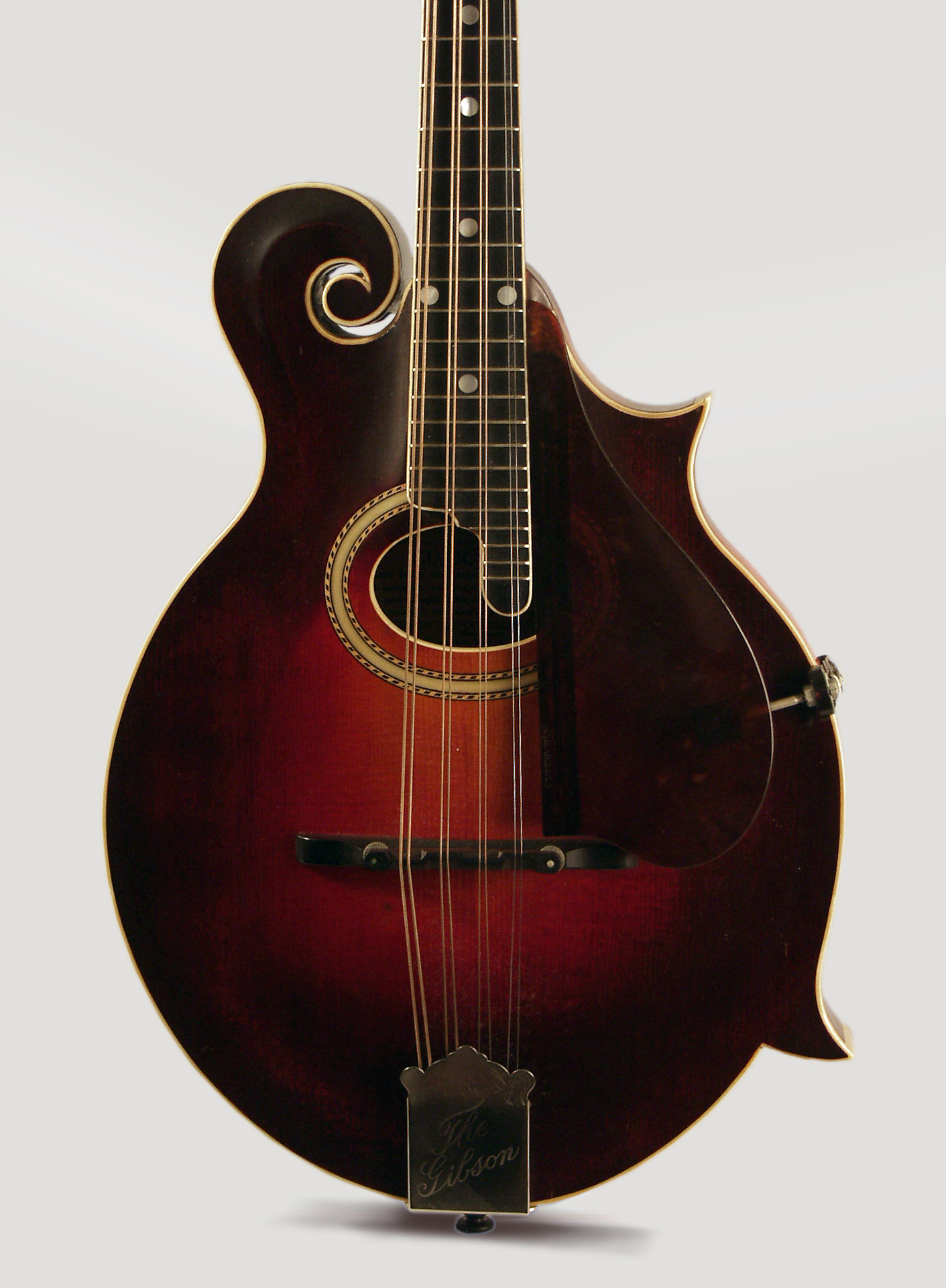 Gibson F-4 Carved Top Mandolin (1923) | RetroFret