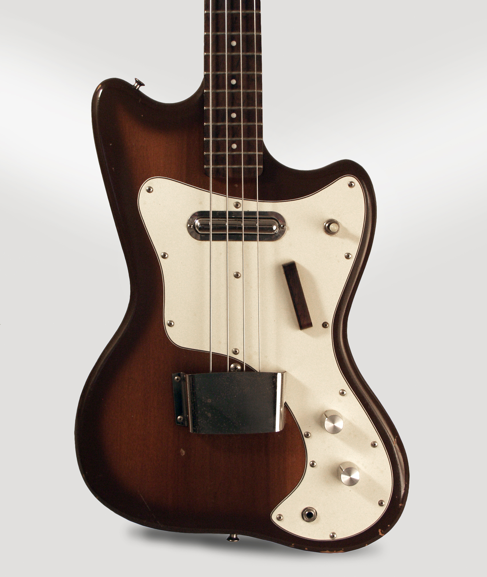 Silvertone Model 1442 Solid Body Electric Bass Guitar, made by ...