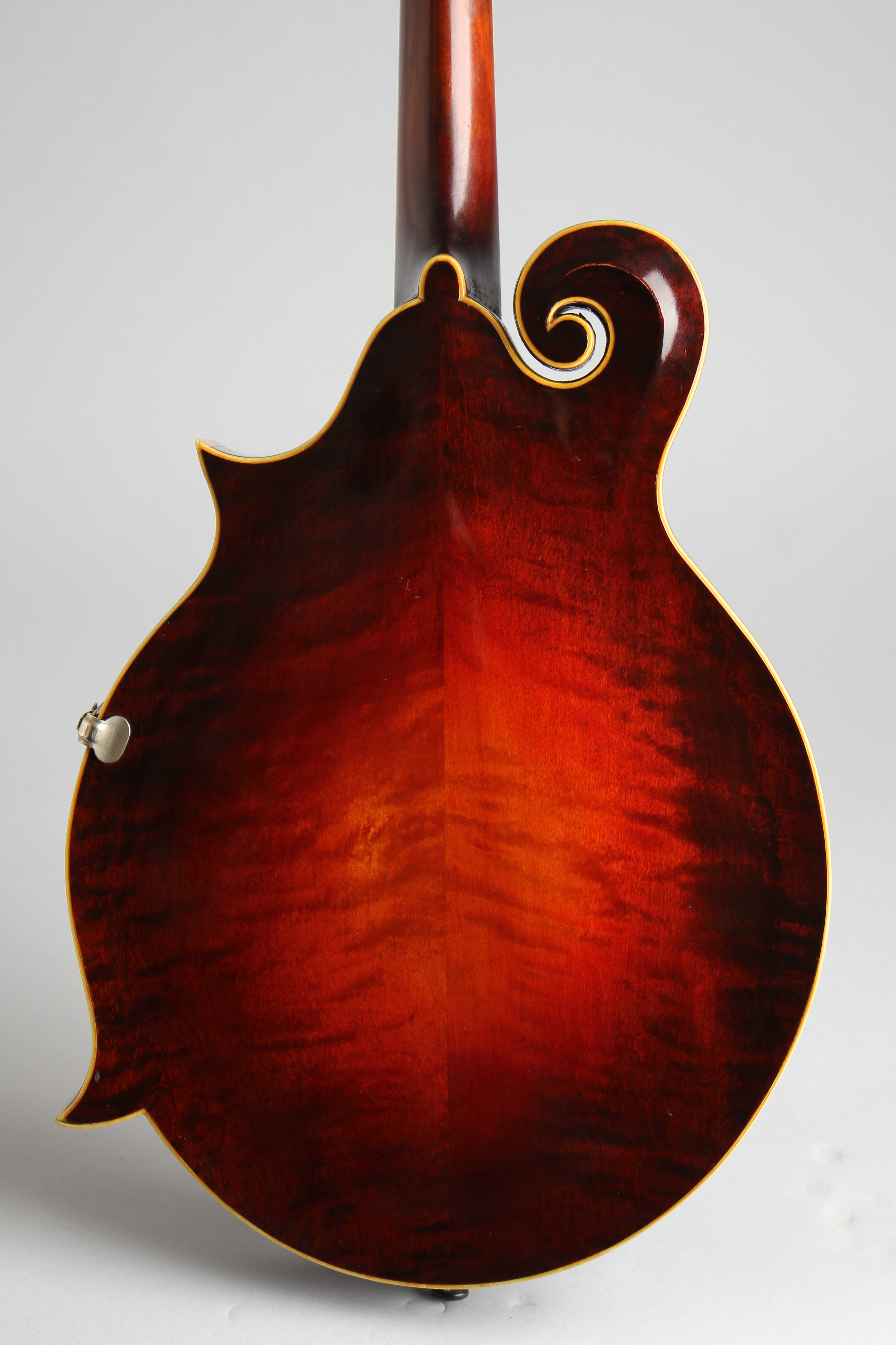 Gibson F-4 Carved Top Mandolin (1925) | RetroFret