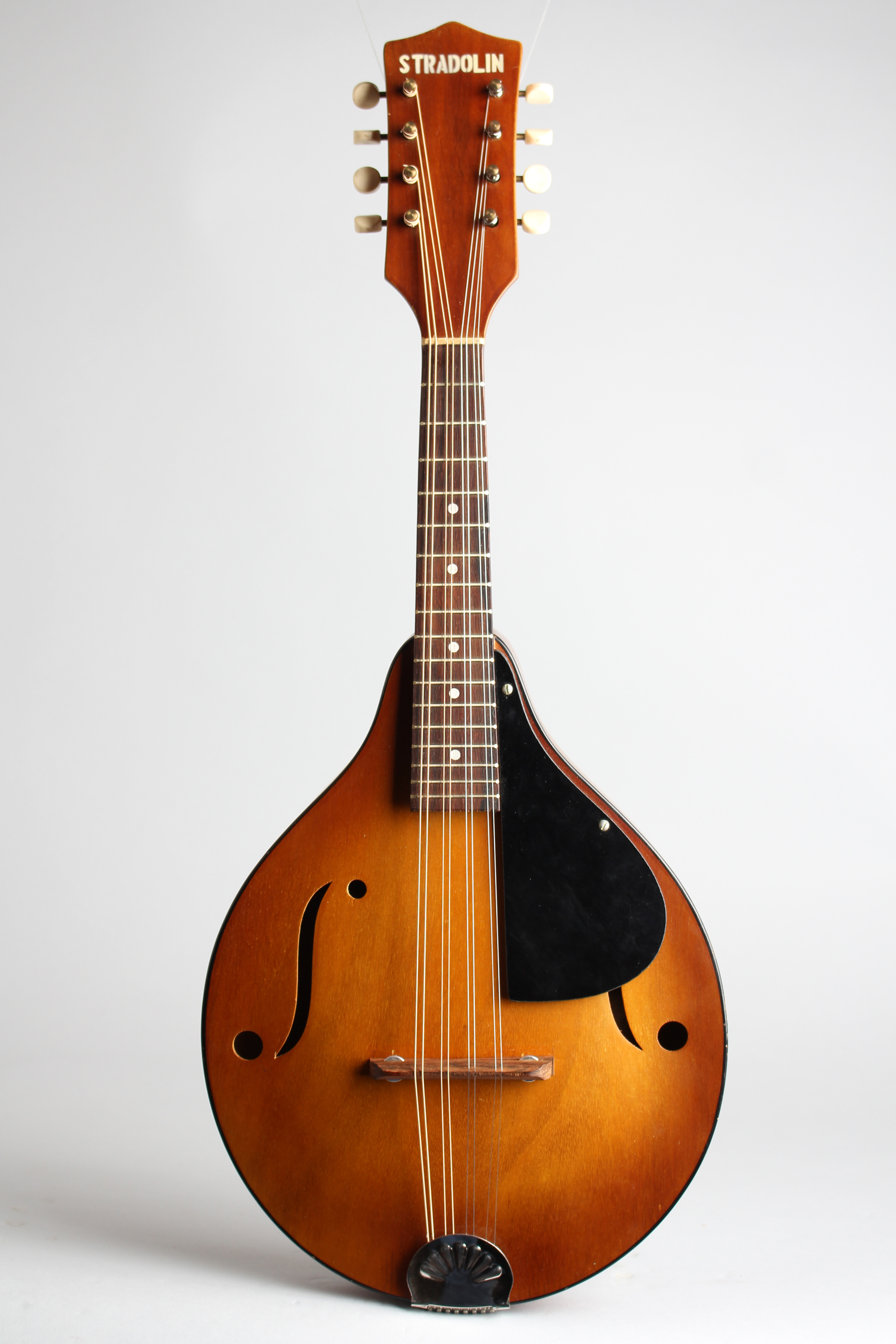 Stradolin Model 420 Arch Top Mandolin , c. 1950 | RetroFret