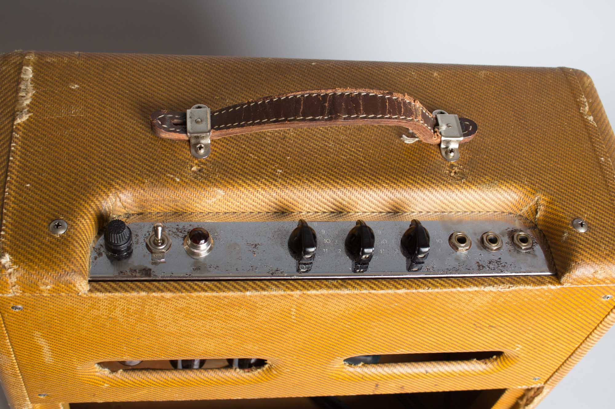 Fender Deluxe Model 5C3 Tube Amplifier (1953) | RetroFret