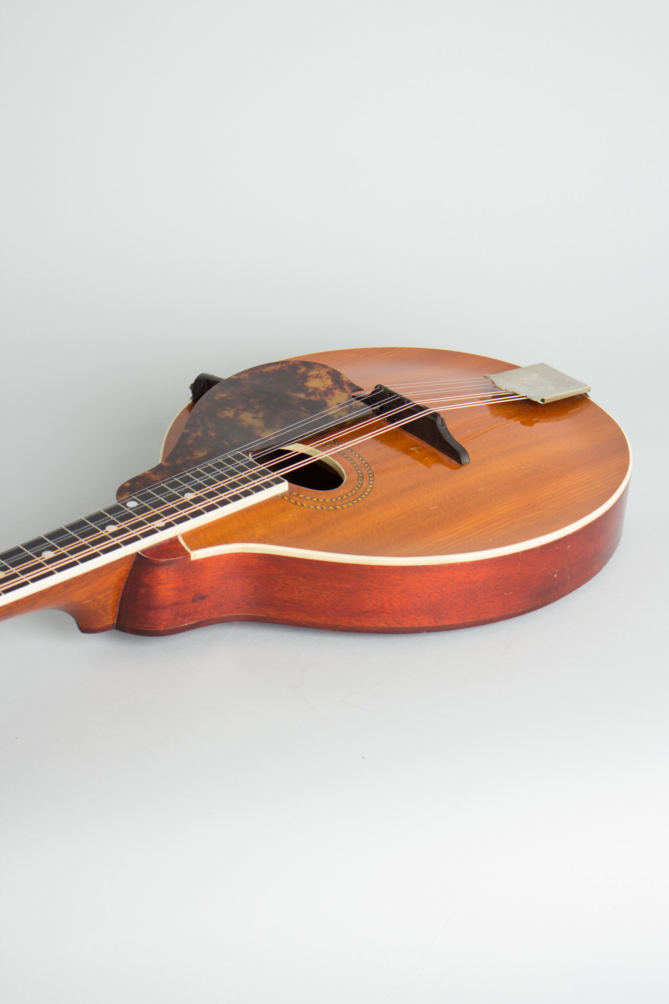 Gibson Style A-1 Carved Top Mandolin (1915) | RetroFret