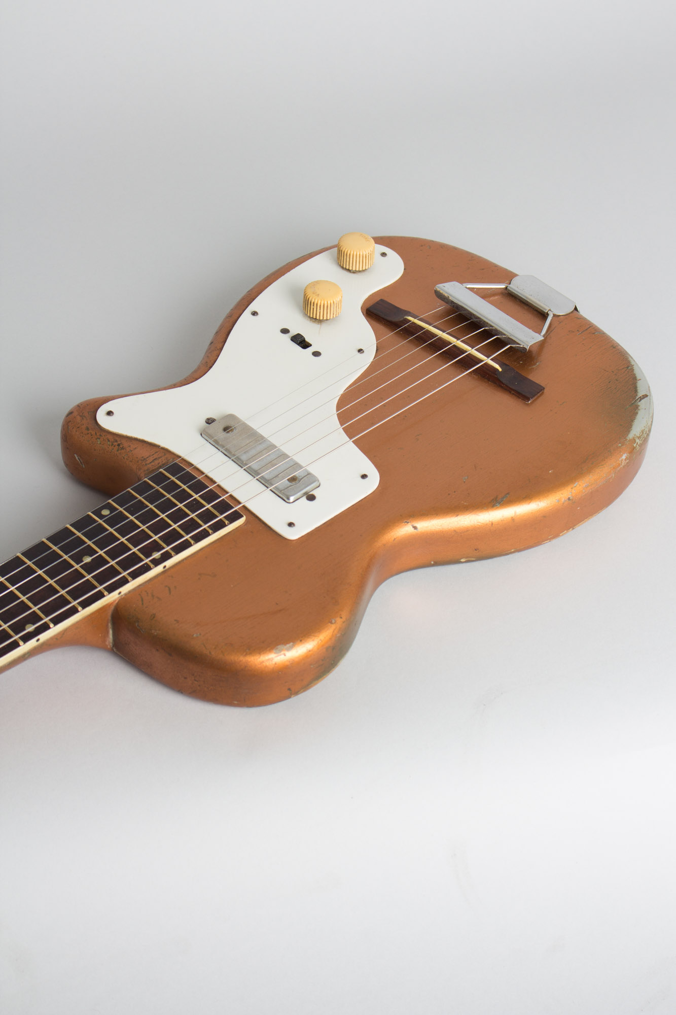 Harmony H-44 Stratotone Solid Body Electric Guitar (1953) | RetroFret