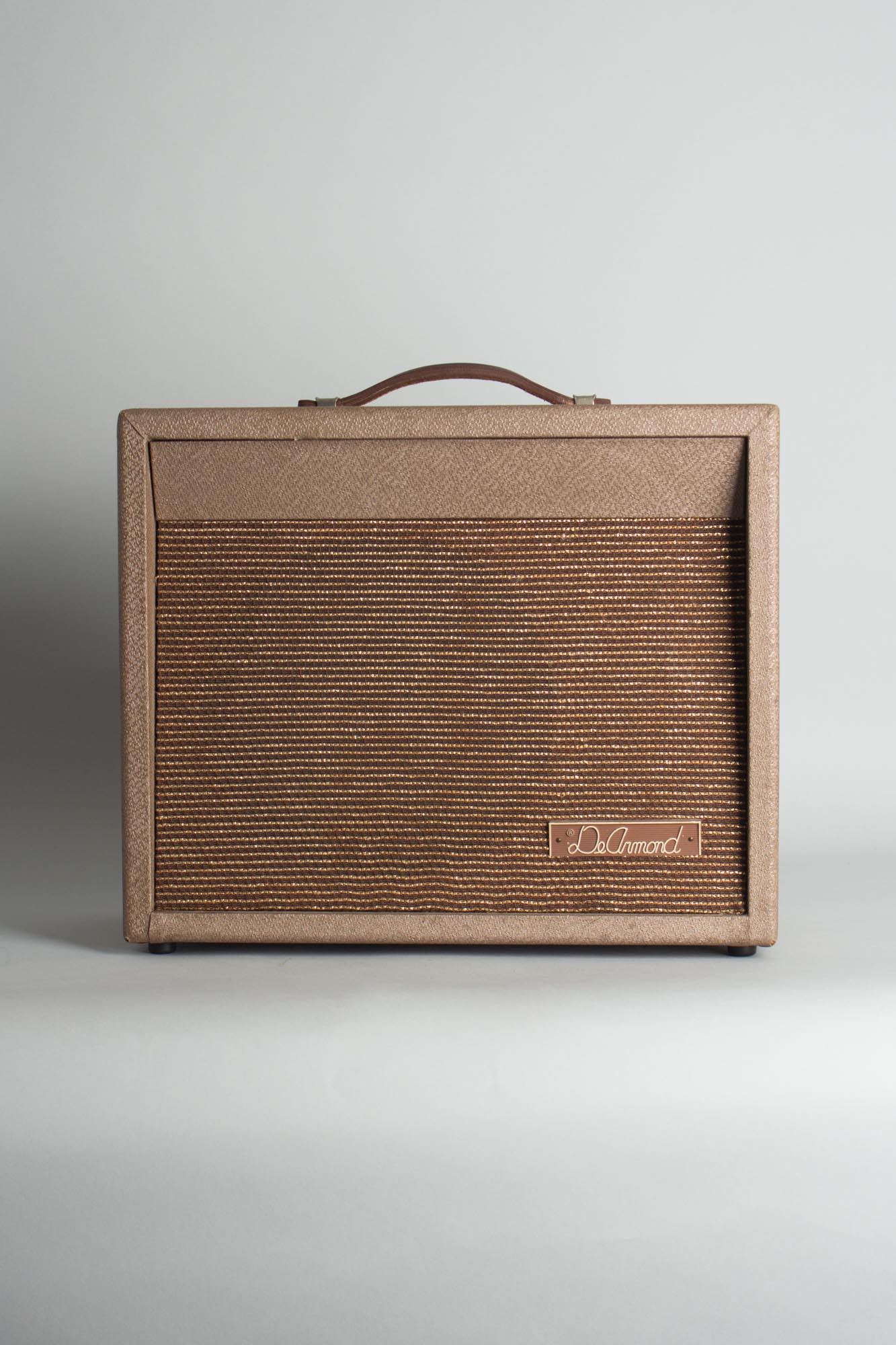 DeArmond R5T Tube Amplifier (1960) | RetroFret