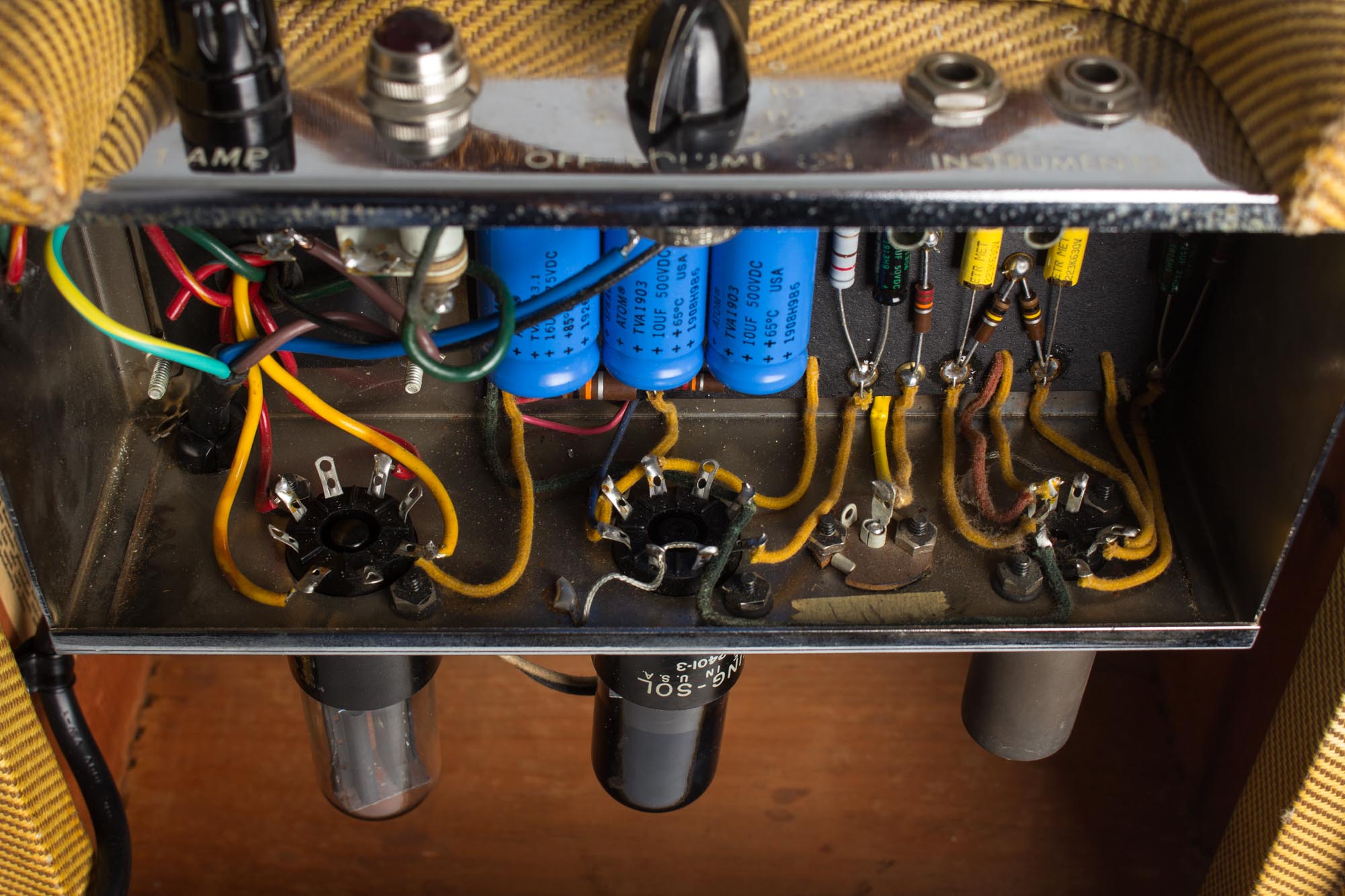 Fender Champ 5F1 Tube Amplifier (1958) | RetroFret