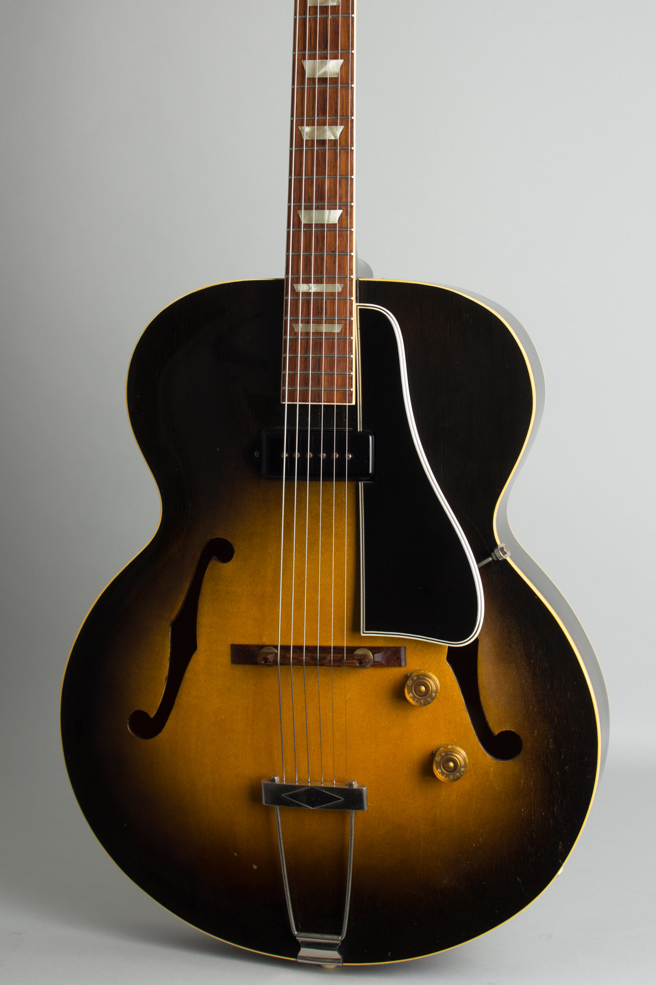 Gibson ES-150 Arch Top Hollow Body Electric Guitar (1952) | RetroFret