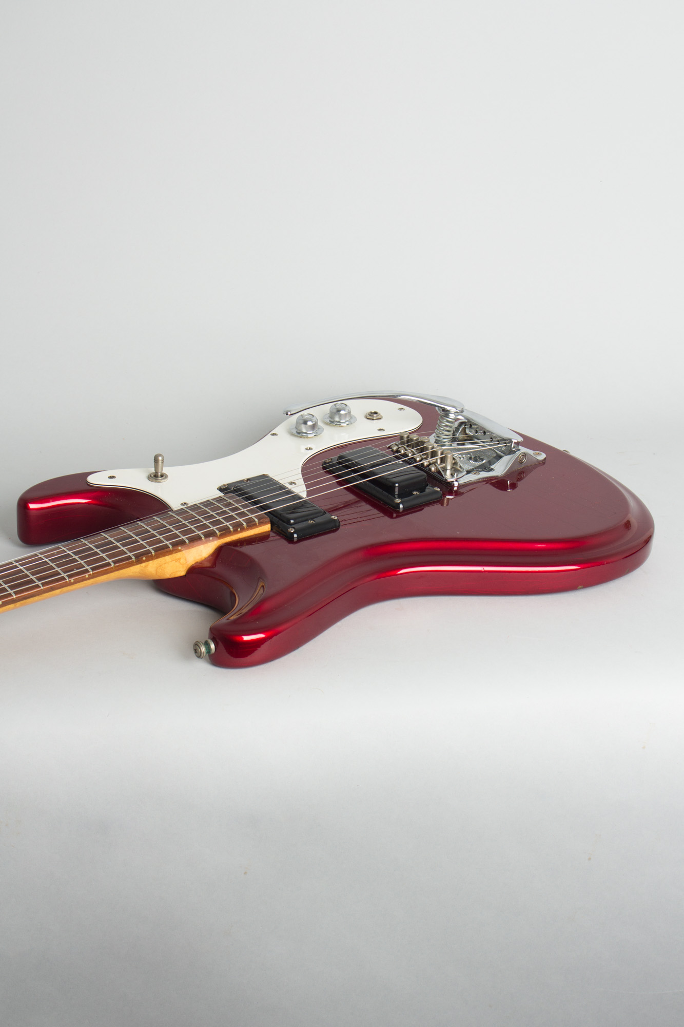 Mosrite Mark V Solid Body Electric Guitar (1969) | RetroFret