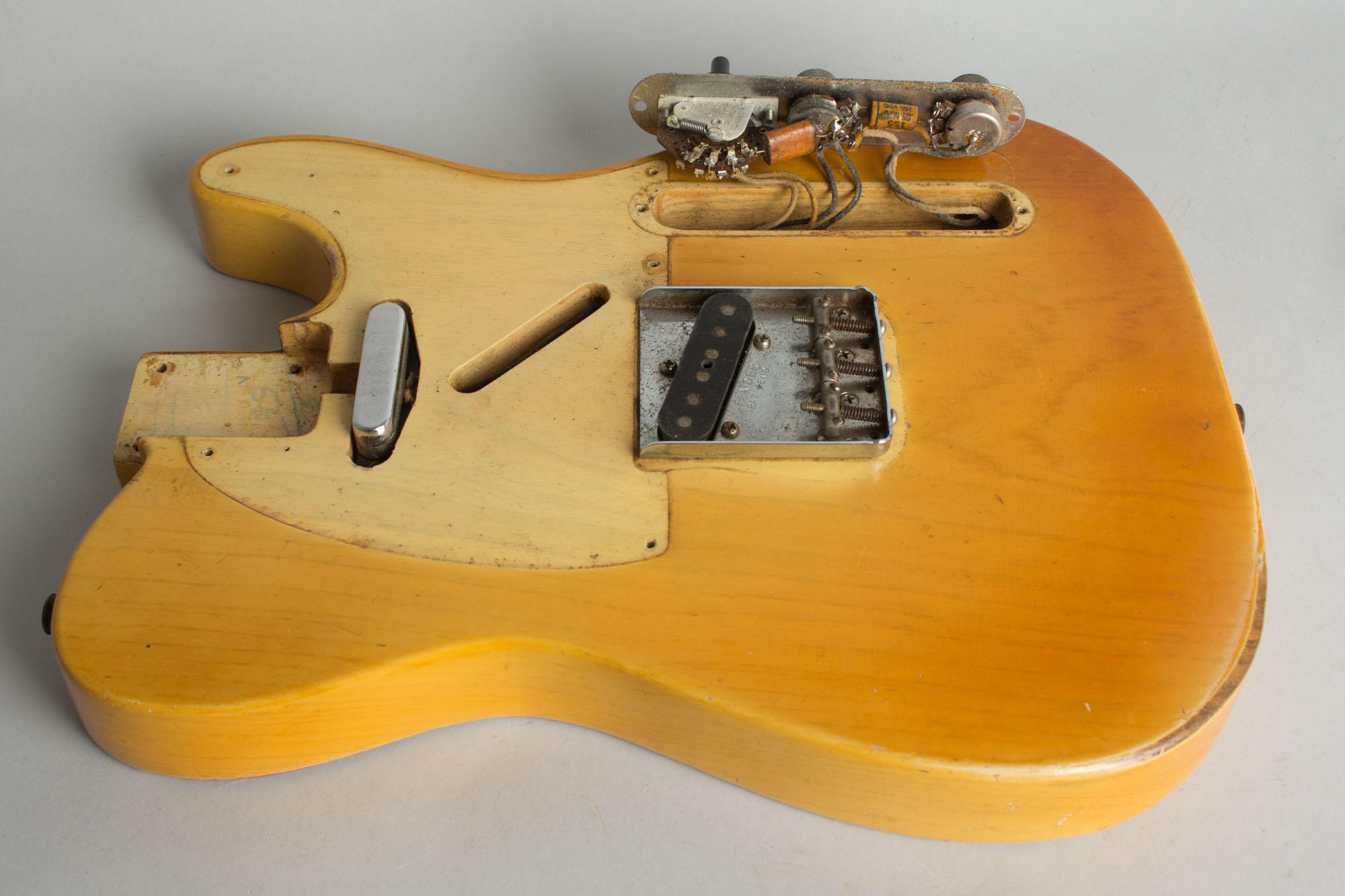 Fender Telecaster Solid Body Electric Guitar (1955) | RetroFret