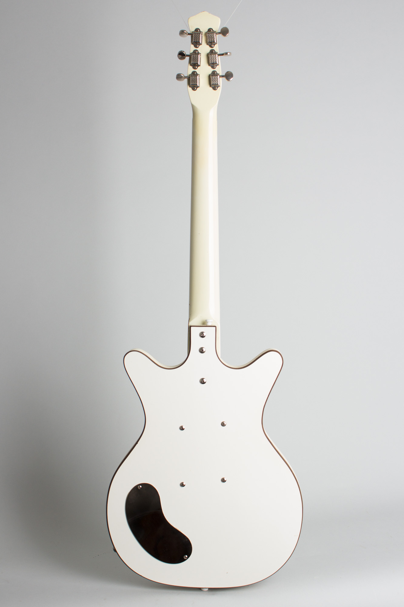 Danelectro Model 6026 Deluxe Semi-Hollow Body Electric Guitar (1960 ...